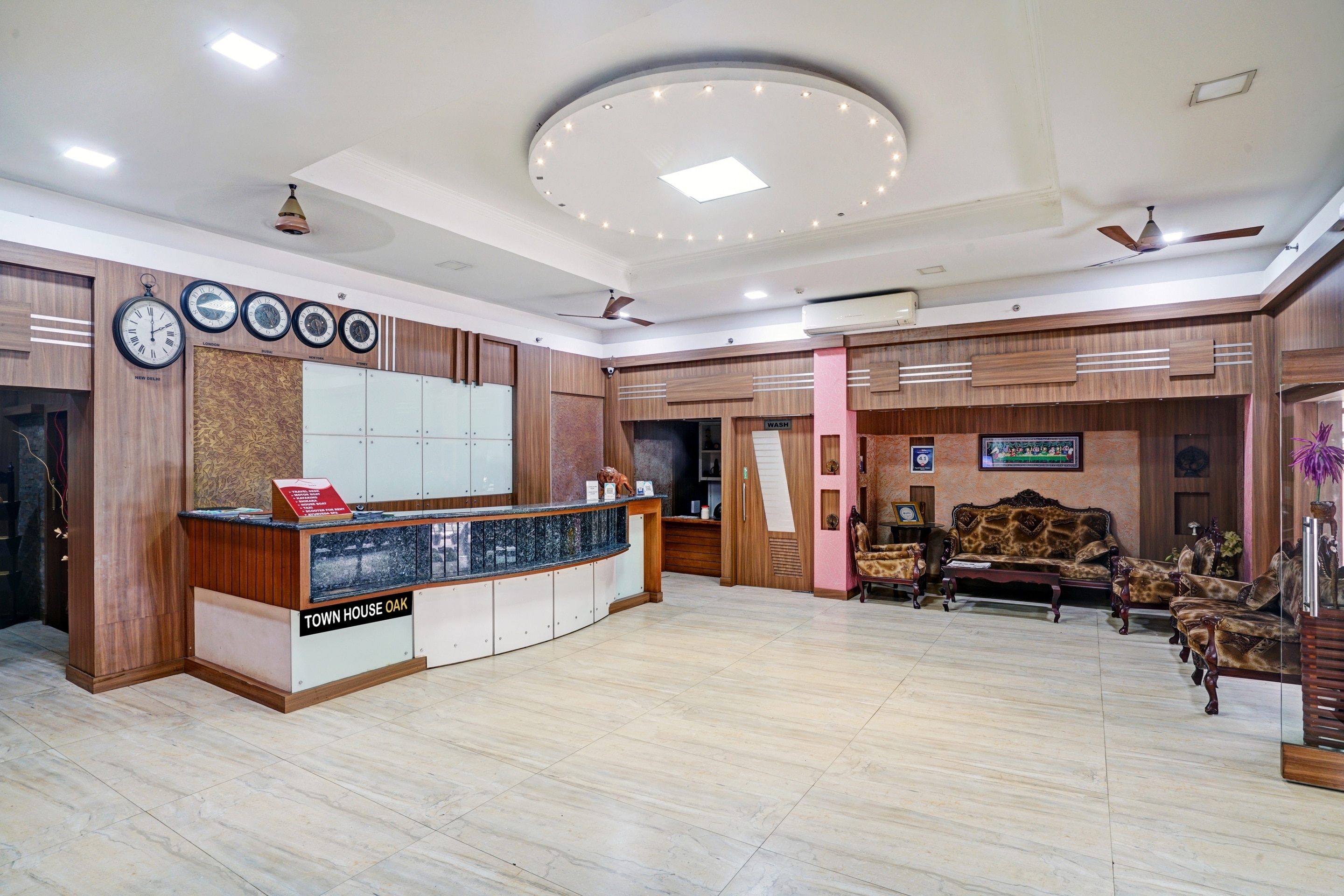 Palette Hotels in Thirunakkara Temple, Kottayam Starting @ ₹4390 - Upto ...