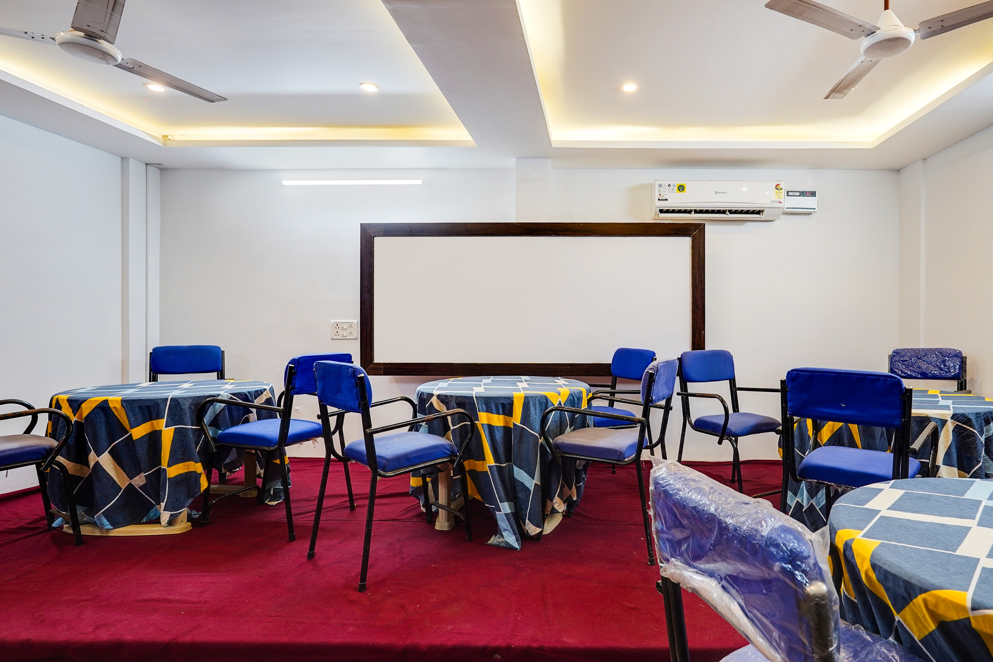 Hotels in Chinna Kalapet, Pondicherry Starting @ ₹438 - Upto 90% OFF on ...