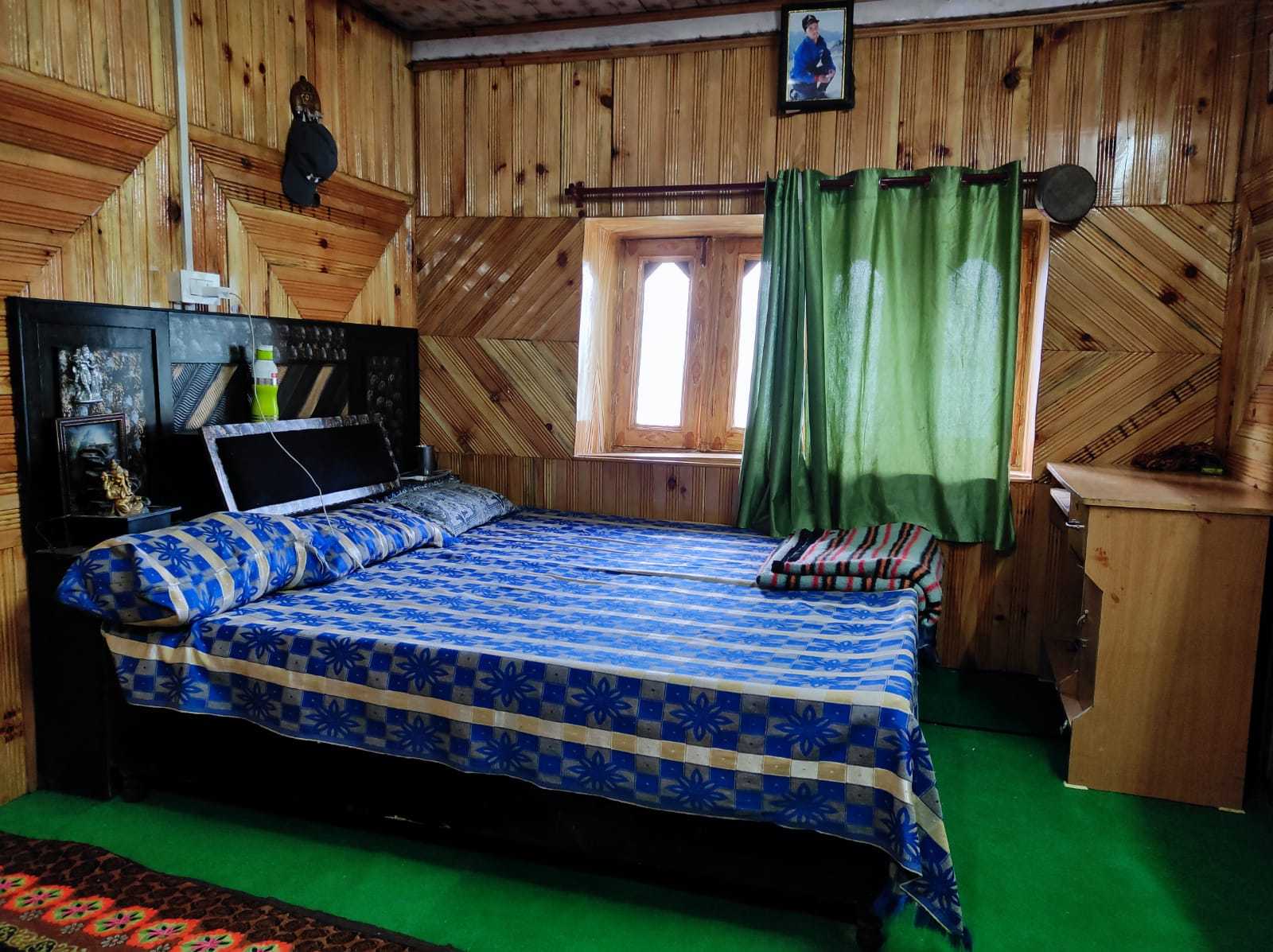 Oyo Homes in Bhuntar, Kullu Starting @ ₹1356 - Upto 74% OFF on 2 ...