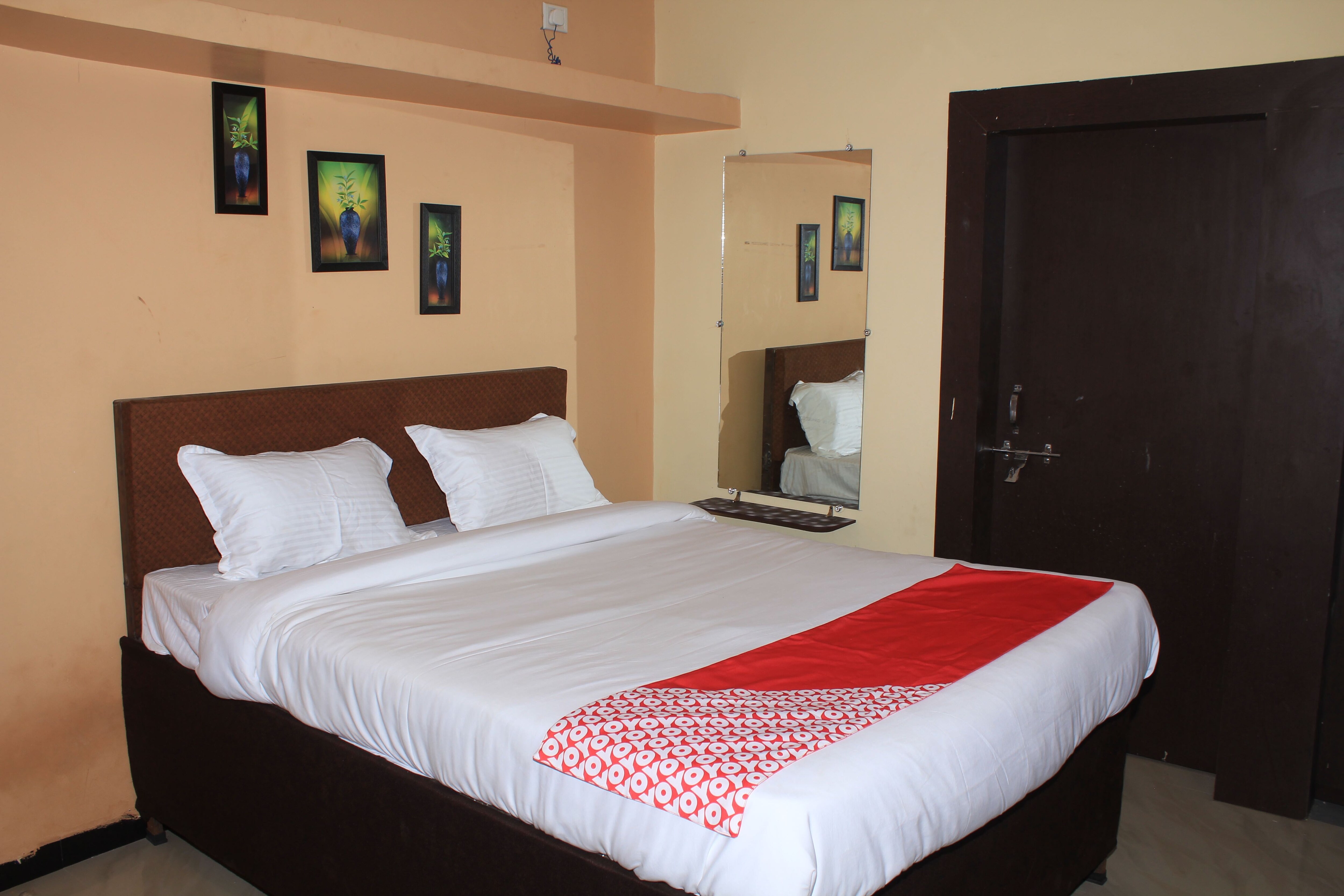 OYO Destiny Hotel, OYO Rooms Sehore, Book @ ₹680 - OYO