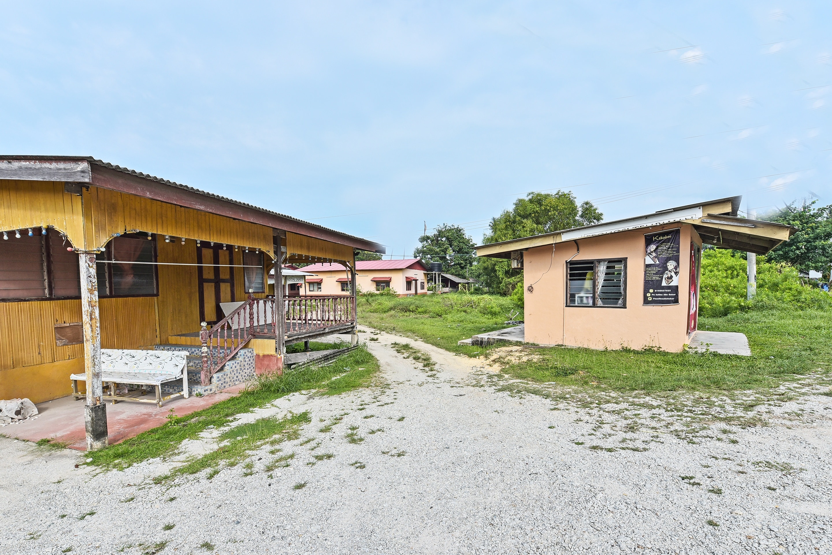 OYO Home 90549 Teemoran Budget Homestay, Home Kuala Terengganu, Book ...