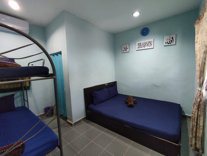 OYO Home 90554 Norfa Camp House, Home Changlun, Book @ RM53 - OYO