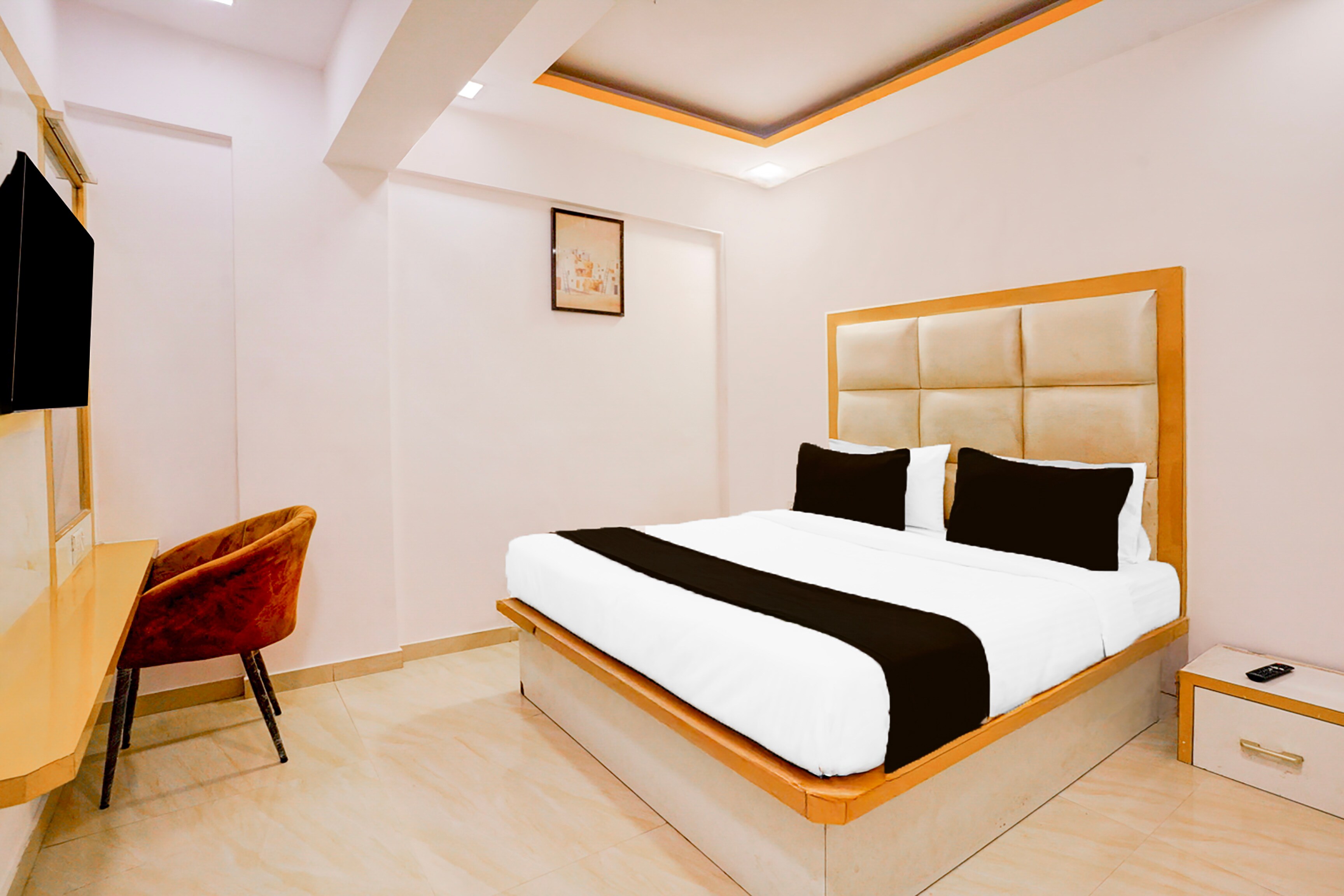 Hotels in andheri-west - Find premium OYO Rooms in your budget