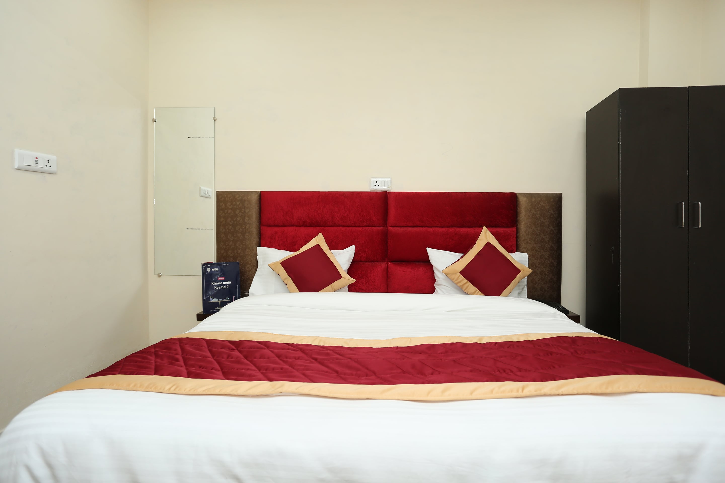 OYO Hotel Royal India Near Pacific Mall Tagore Garden, OYO Rooms Delhi ...