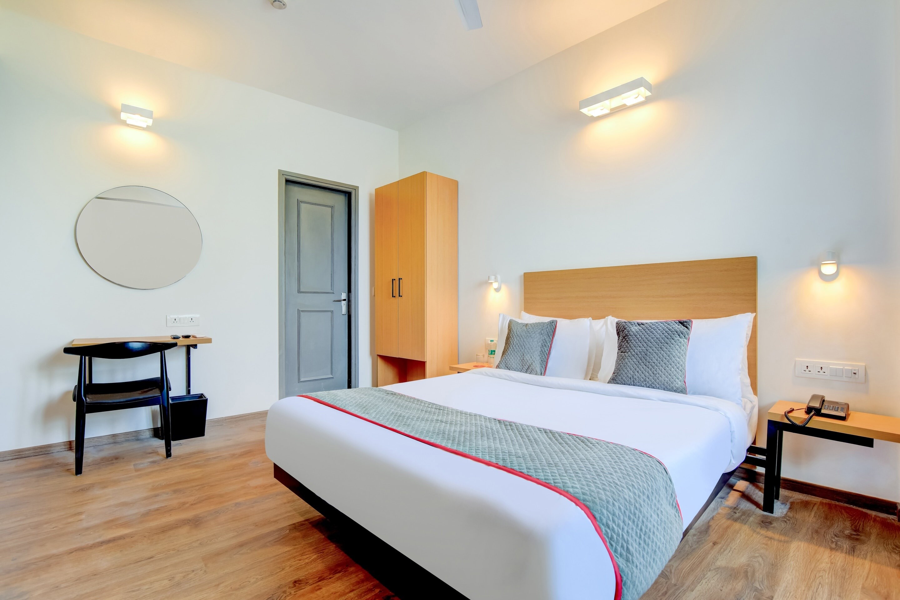 Townhouse Hotels in Sector 43, Faridabad Starting @ ₹508 - Upto 76% OFF ...