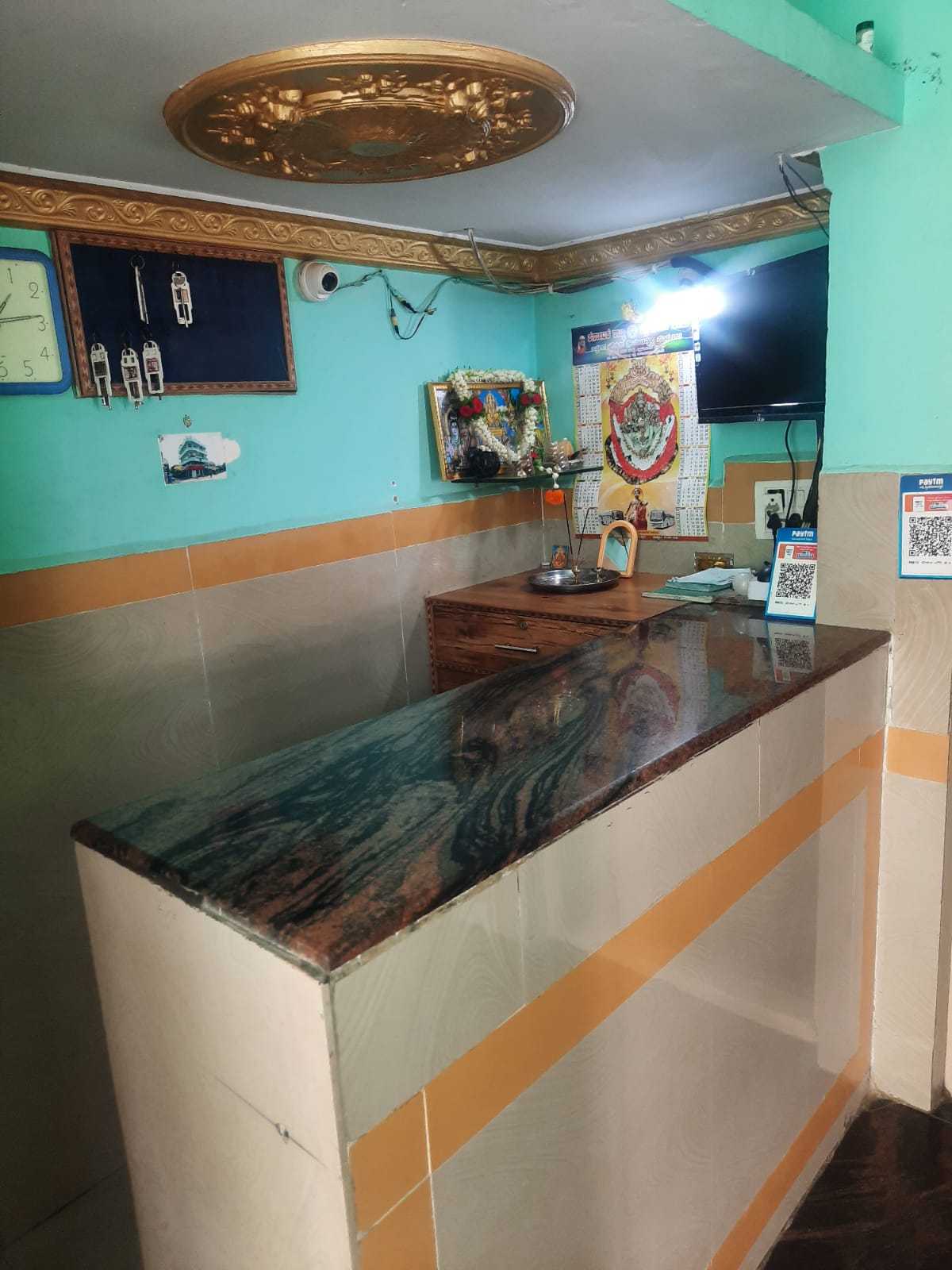 SPOT ON Y R Tourist Home, SPOT ON Mysore, Book @ ₹795 - OYO