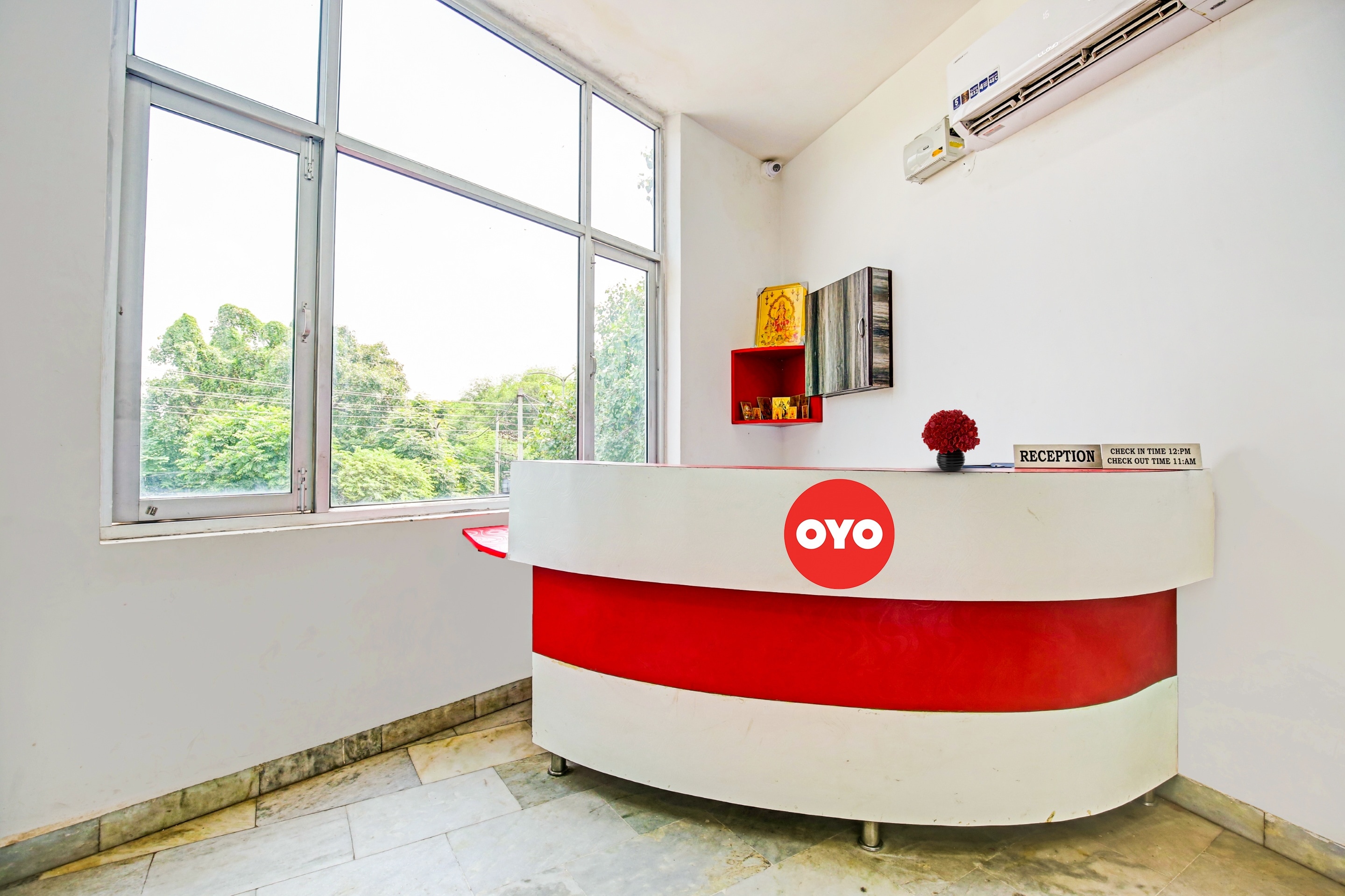 Hotel O Hc Punjab Inn, Flagship Mohali, Book @ ₹1478 - OYO