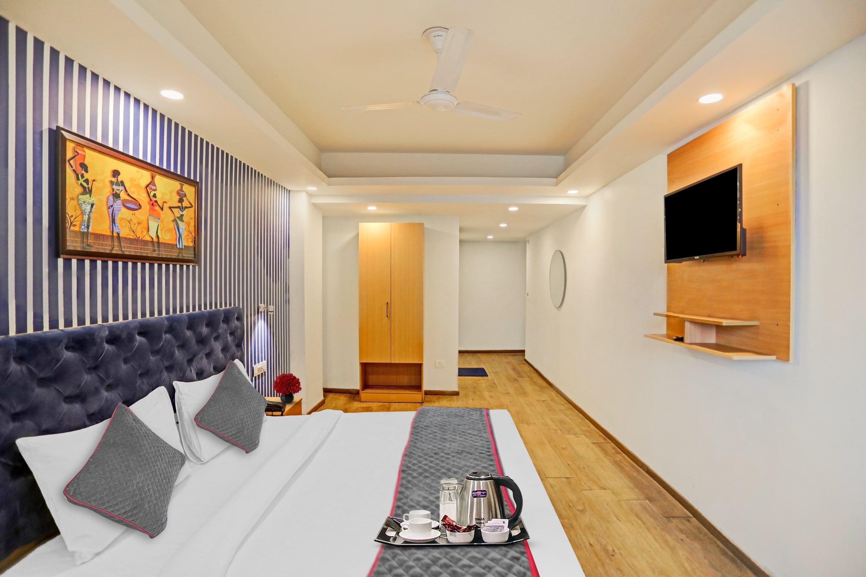 Townhouse Hotels in Dwarka Sector 9 Metro Station, Delhi Starting ...