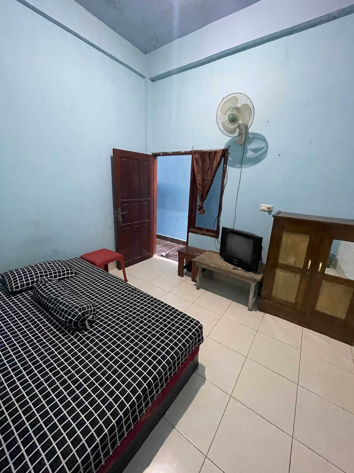 EXPRESS O 91669 Kost Amel Near Taman Mattirotasi, OYO Hotels Makassar ...