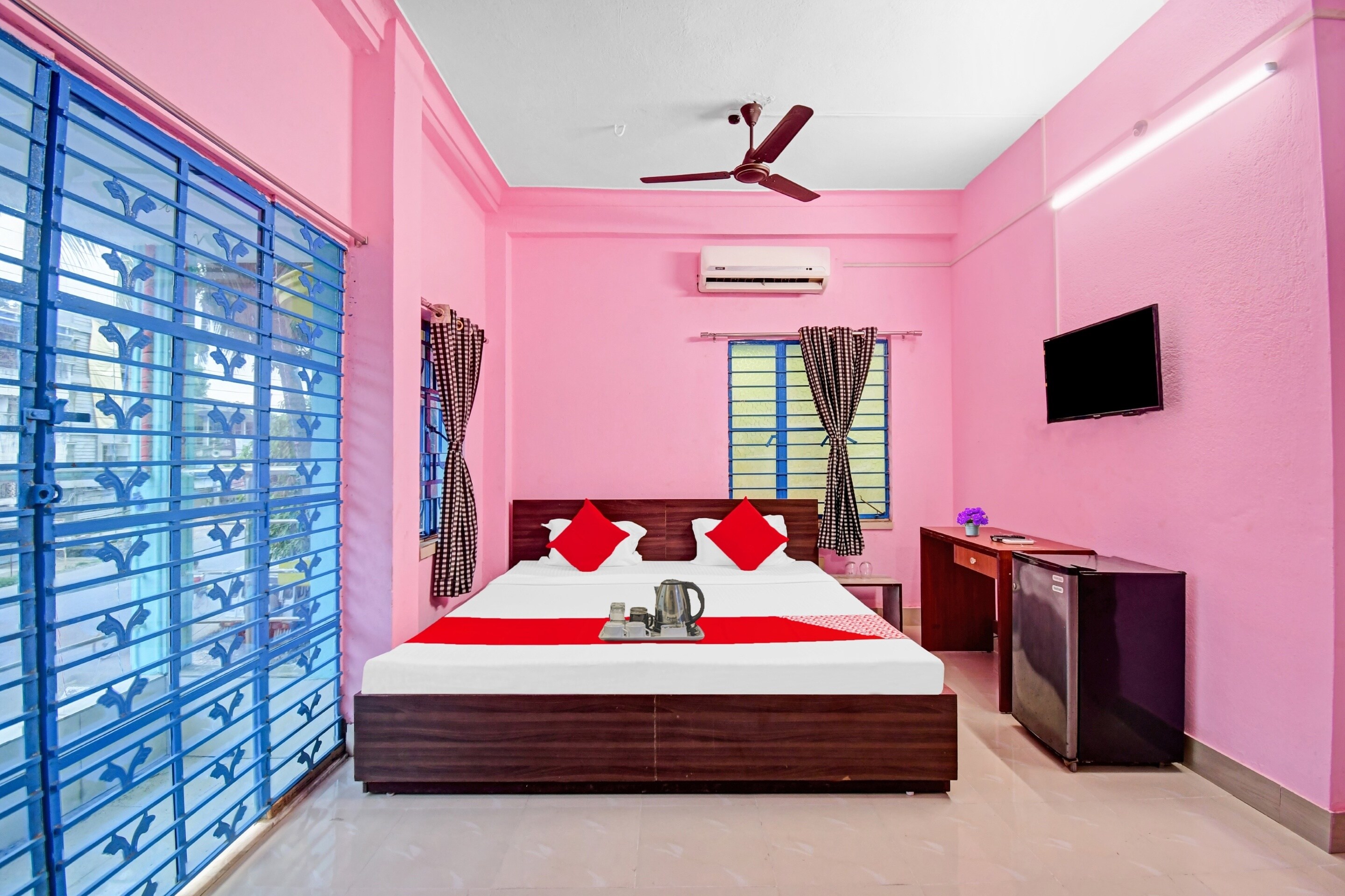 OYO Orchid Inn, Flagship Kolkata, Book @ ₹951 - OYO