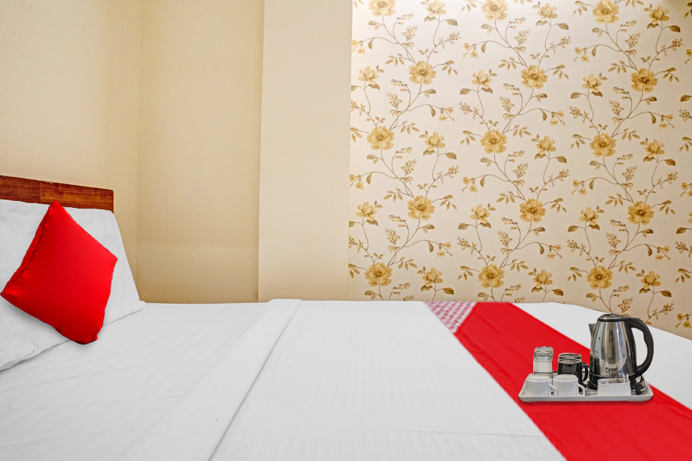 live on nag1050, Flagship Nagpur, Book @ ₹933 - OYO