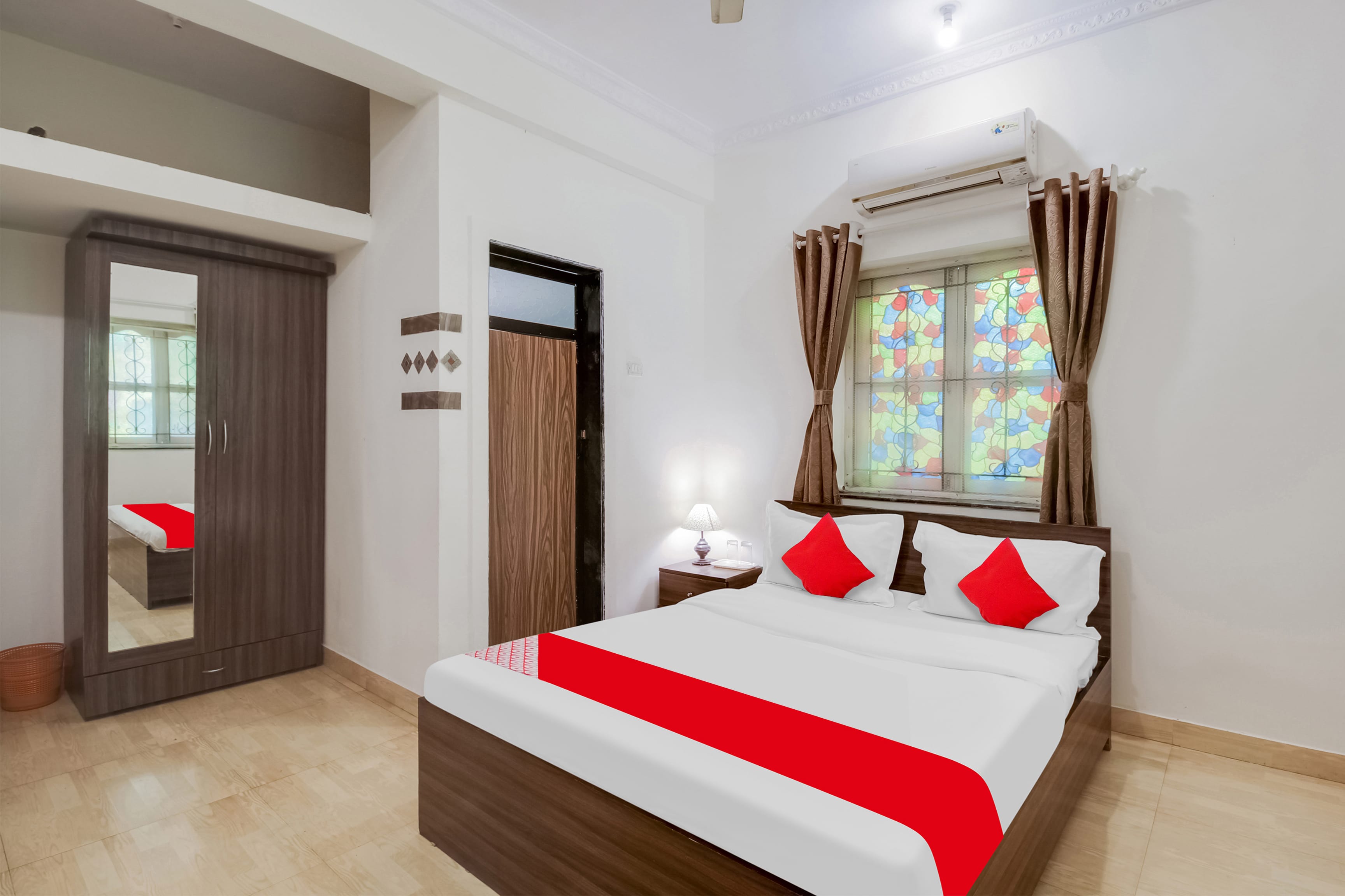 OYO Lake View Inn Near Habitat (cie), OYO Rooms Goa, Book @ ₹1095 - OYO