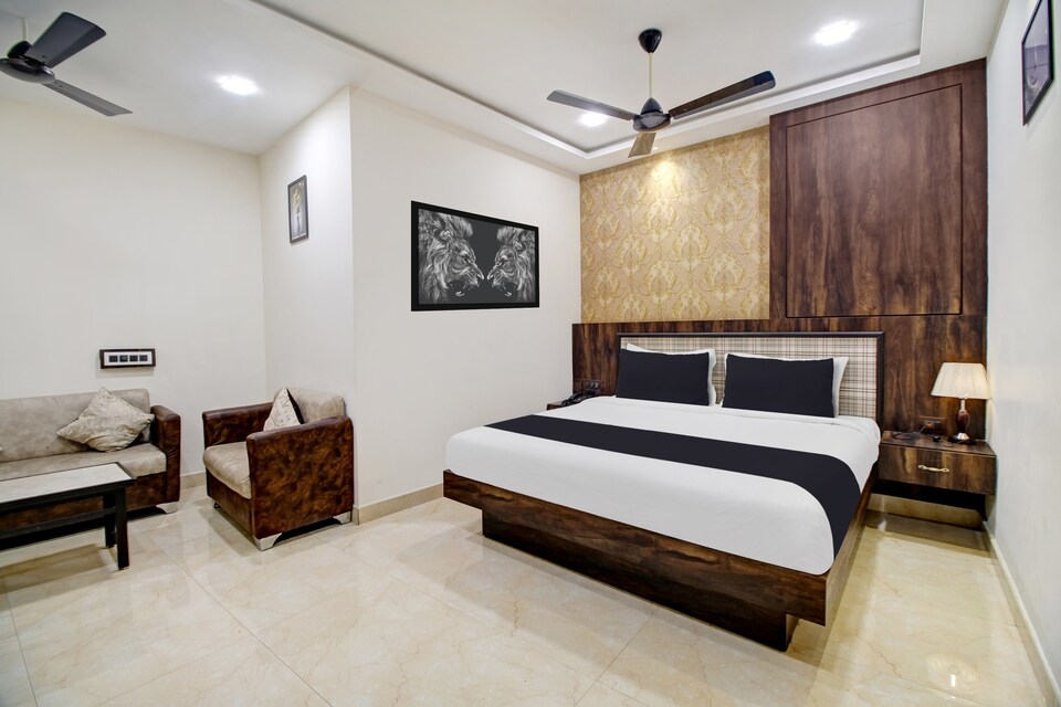 Super Collection O 702961 One Town Prime Near Railway Station ...