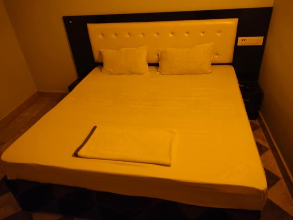 OYO Palace Hotel, OYO Rooms Charkhi-Dadri, Book @ ₹640 - OYO