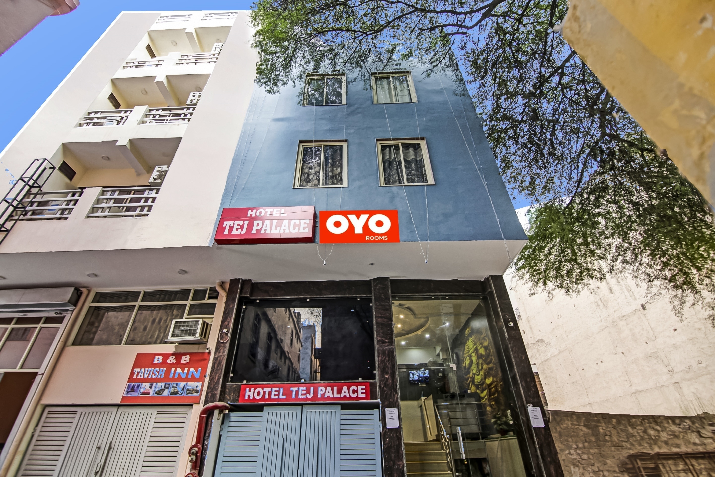 Super Hotel O Tez Plaza, Flagship Delhi Transit, Book @ ₹771 - OYO