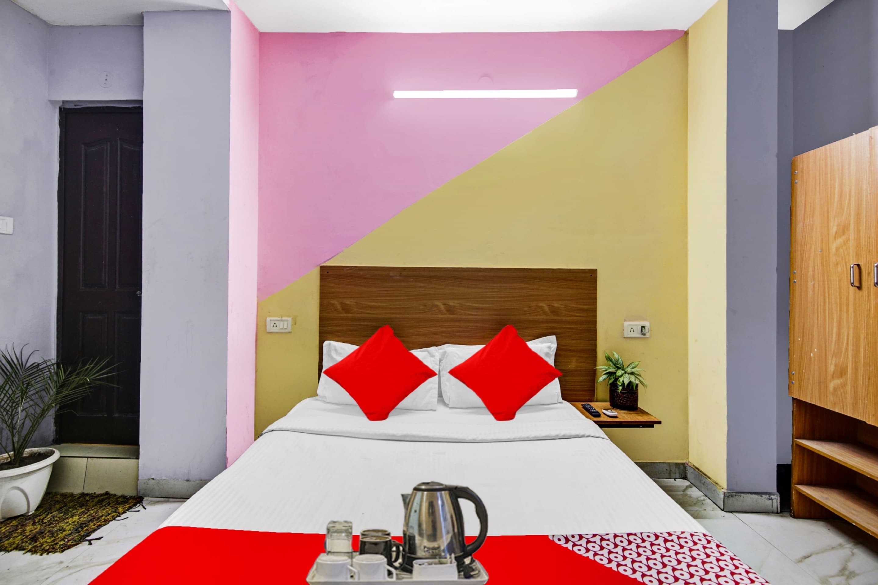 Flagship Silver Inn Near Satyam Inox Patel Nagar, Flagship Delhi, Book ...