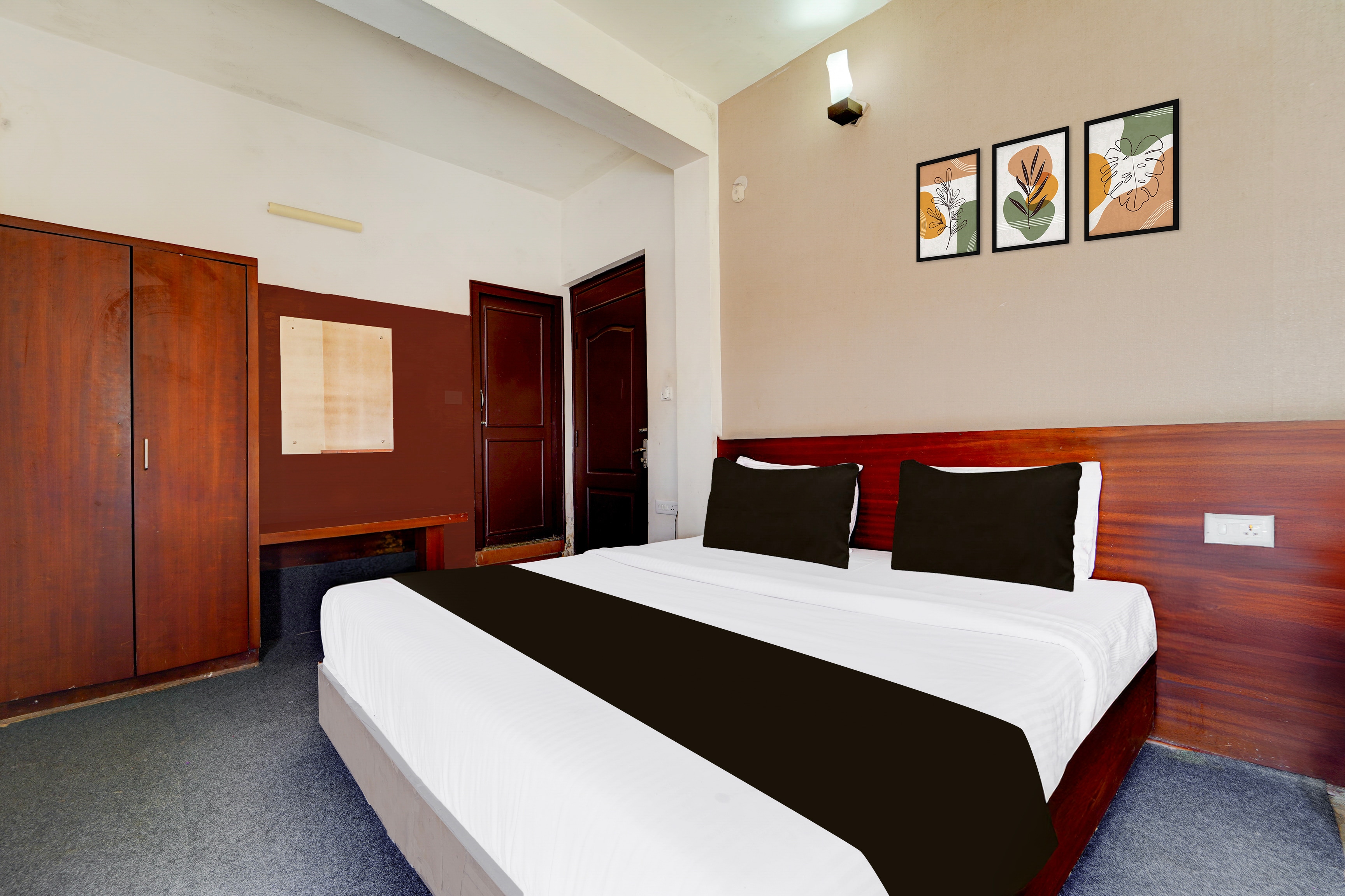 Hotels in Heritage Group, Ooty for Local Ids Accepted Starting @ ₹669 - Upto 79% OFF on 20 ...