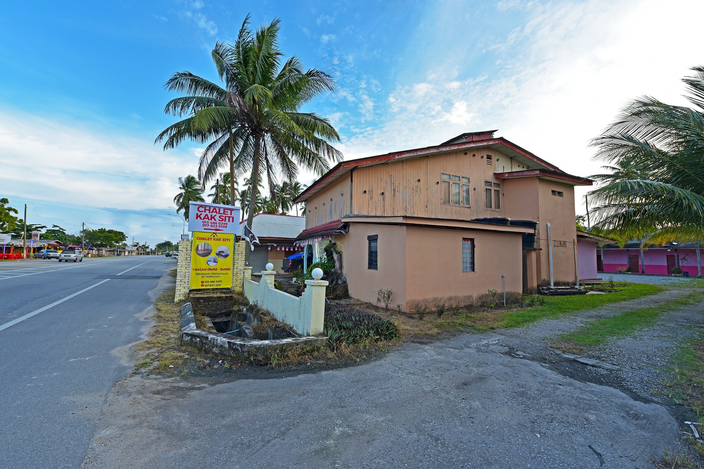 OYO 90689 Chalet Kak Siti, OYO Hotels Kuala Terengganu, Book @ RM53 - OYO