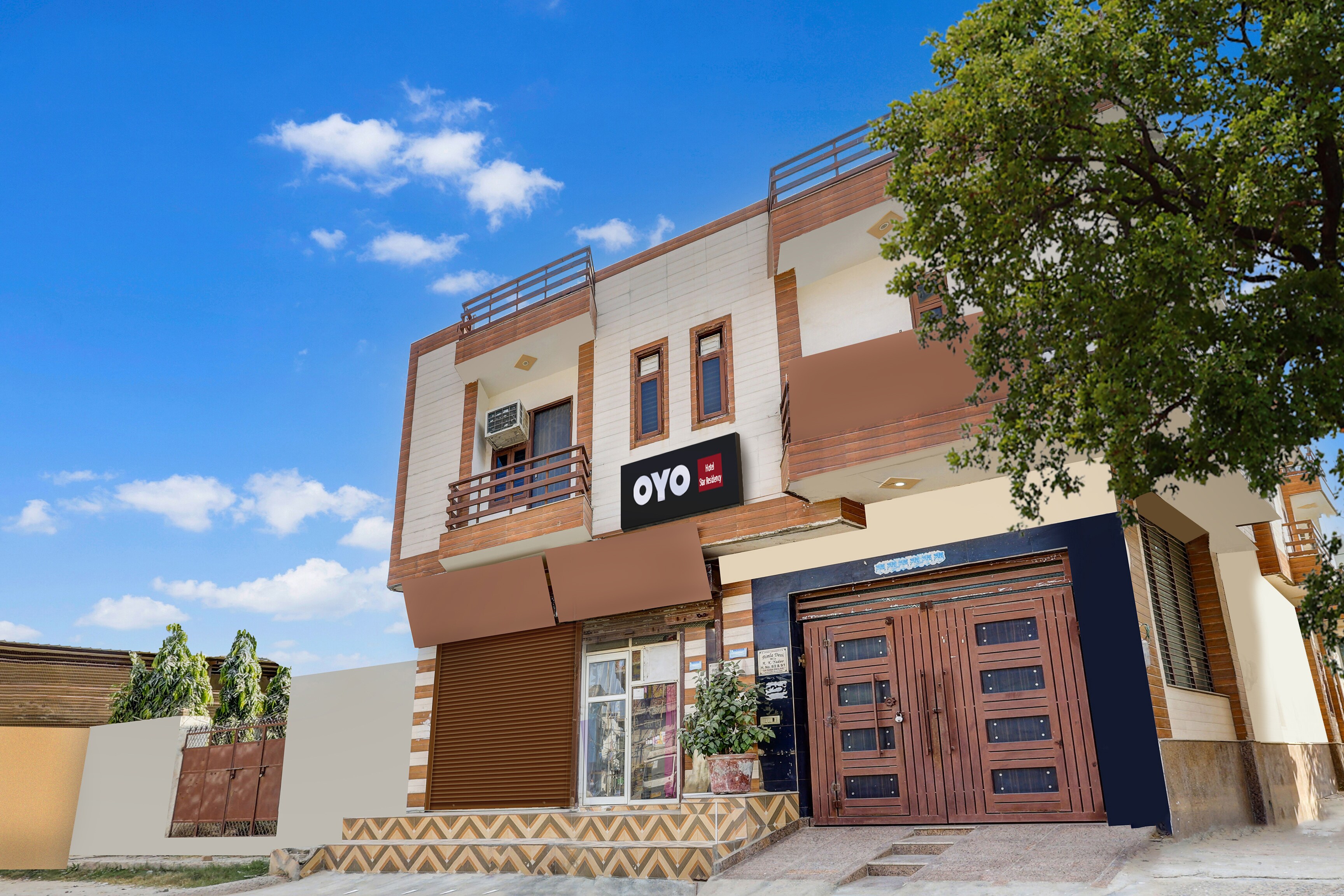 Hotel O Star Residency , Flagship Delhi, Book @ ₹877 - OYO