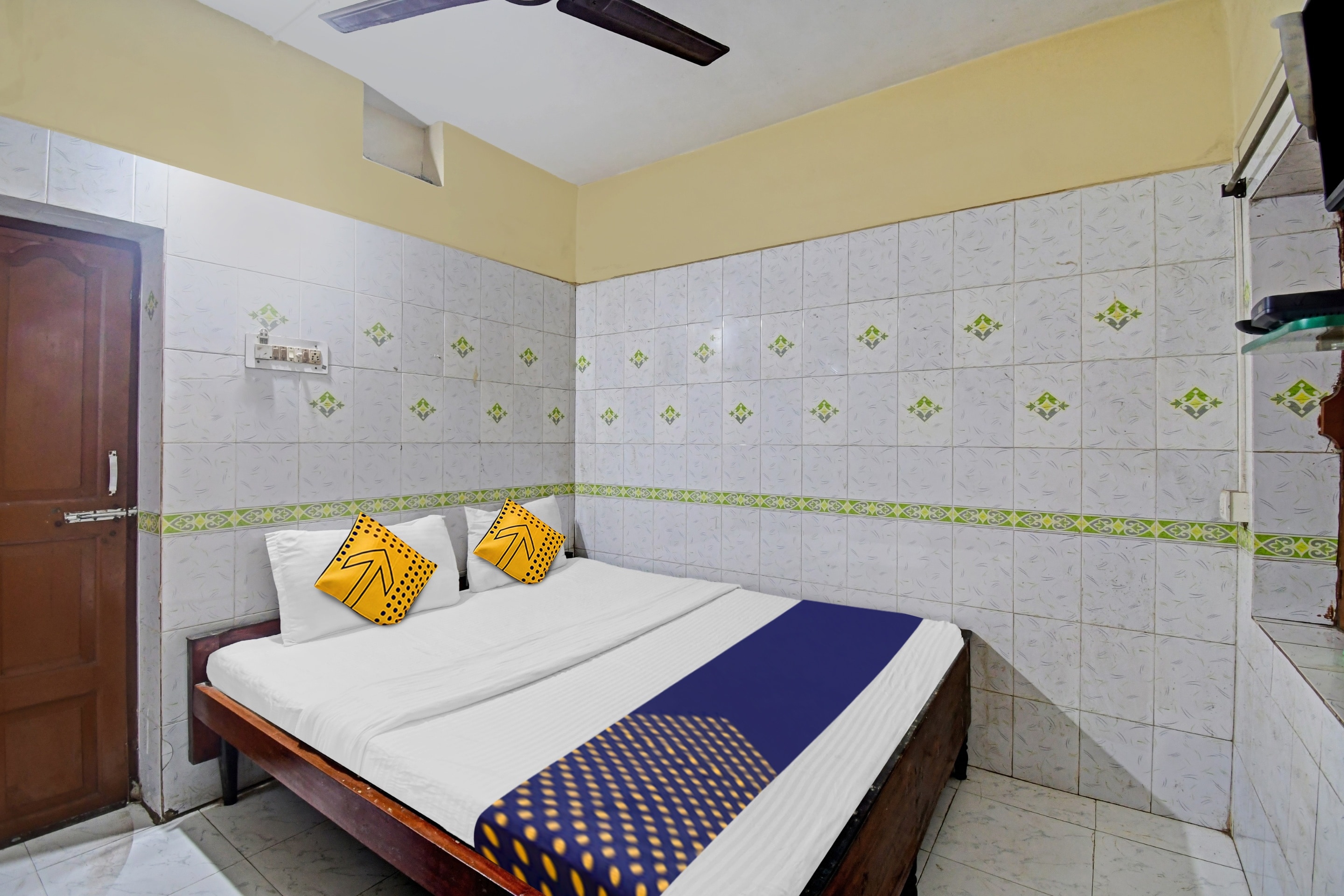 Hotels in Cuttack: Best Budget Cuttack Hotels from ₹410