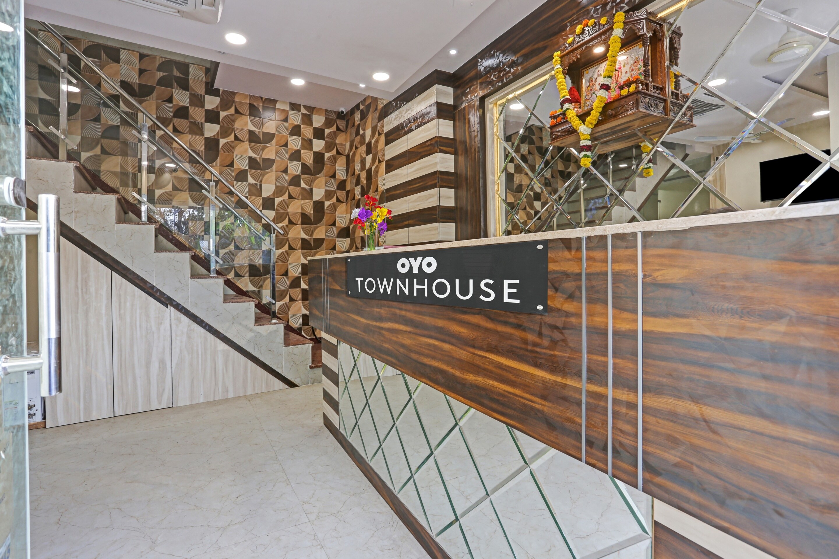 Collection O Hotel Kiwi International Near Chhatrapati Shivaji ...