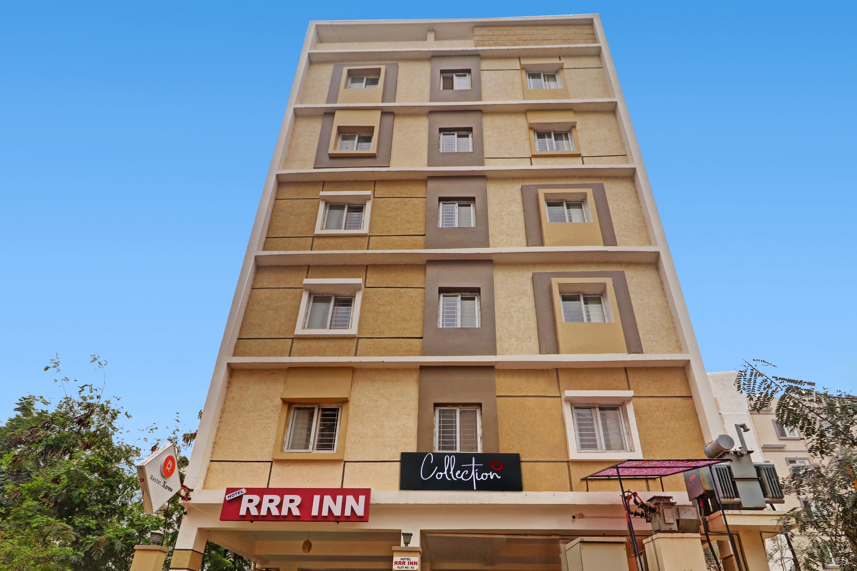 Capital O Rrr Inn, Capital O Hyderabad, Book @ ₹1452 - OYO