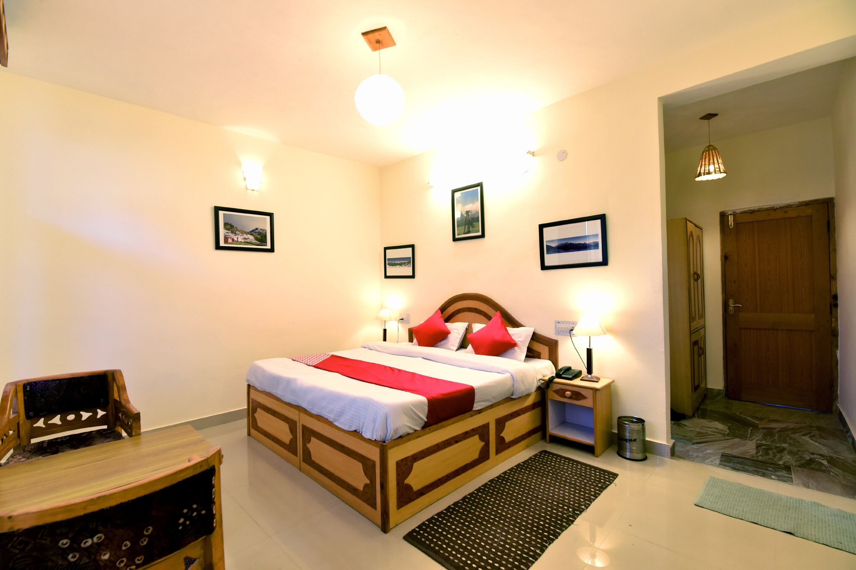 OYO The Manali Lodge, OYO Rooms Manali, Book @ ₹497 - OYO