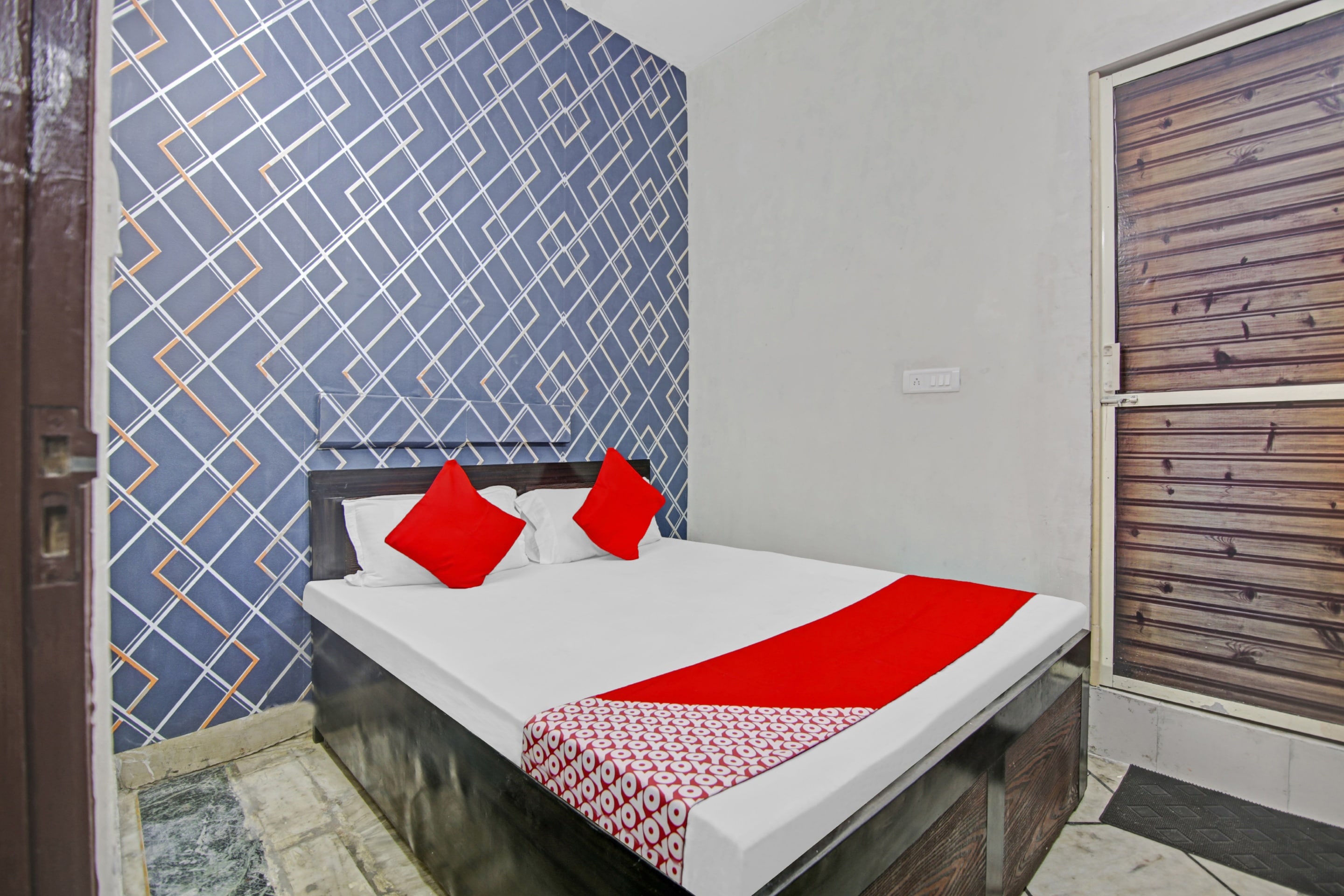 The Shagun Inn Residency, Flagship Delhi, Book @ ₹779 - OYO