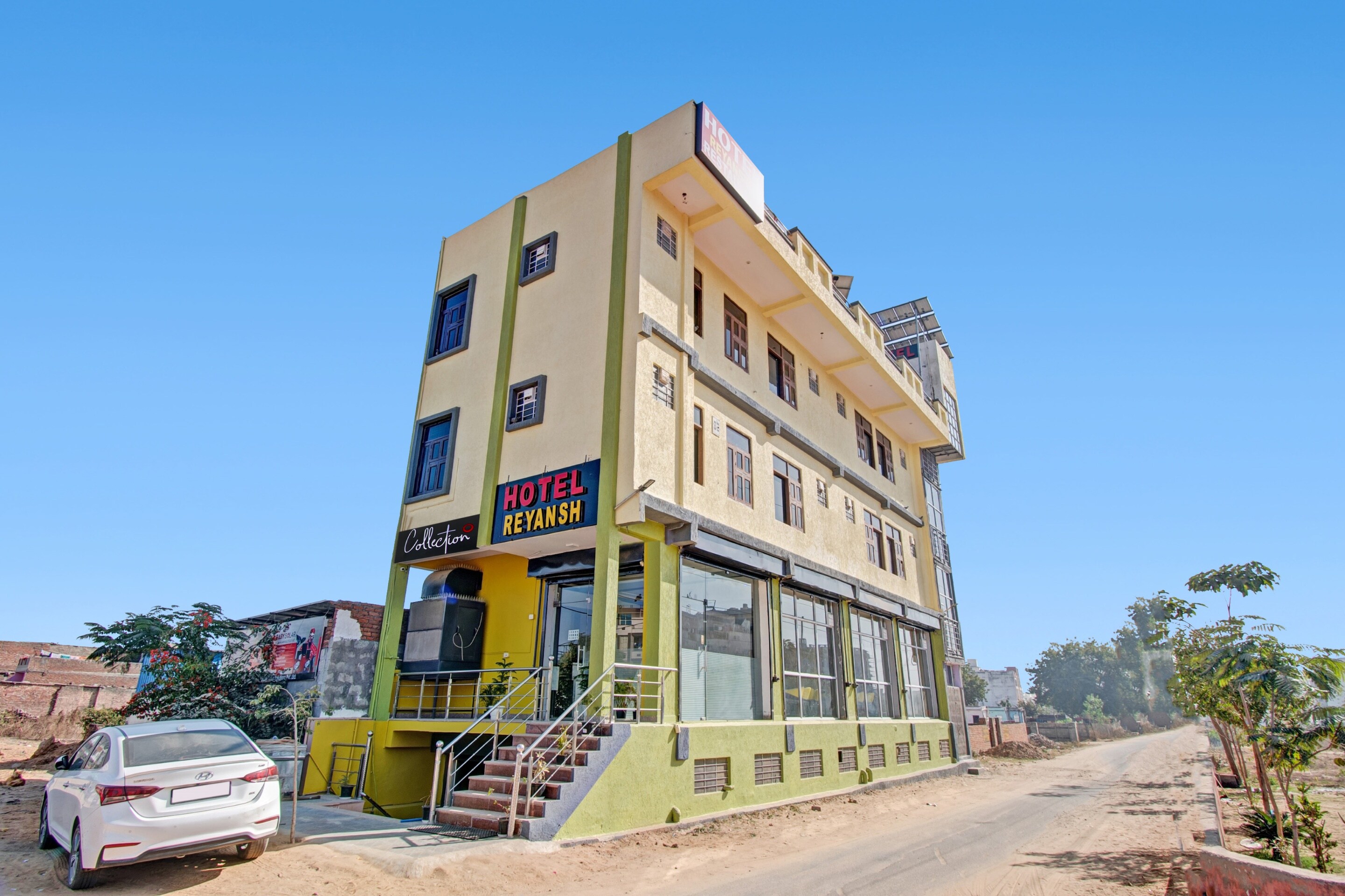 Hotel O Reyansh, Flagship Jaipur, Book @ ₹4497 - OYO