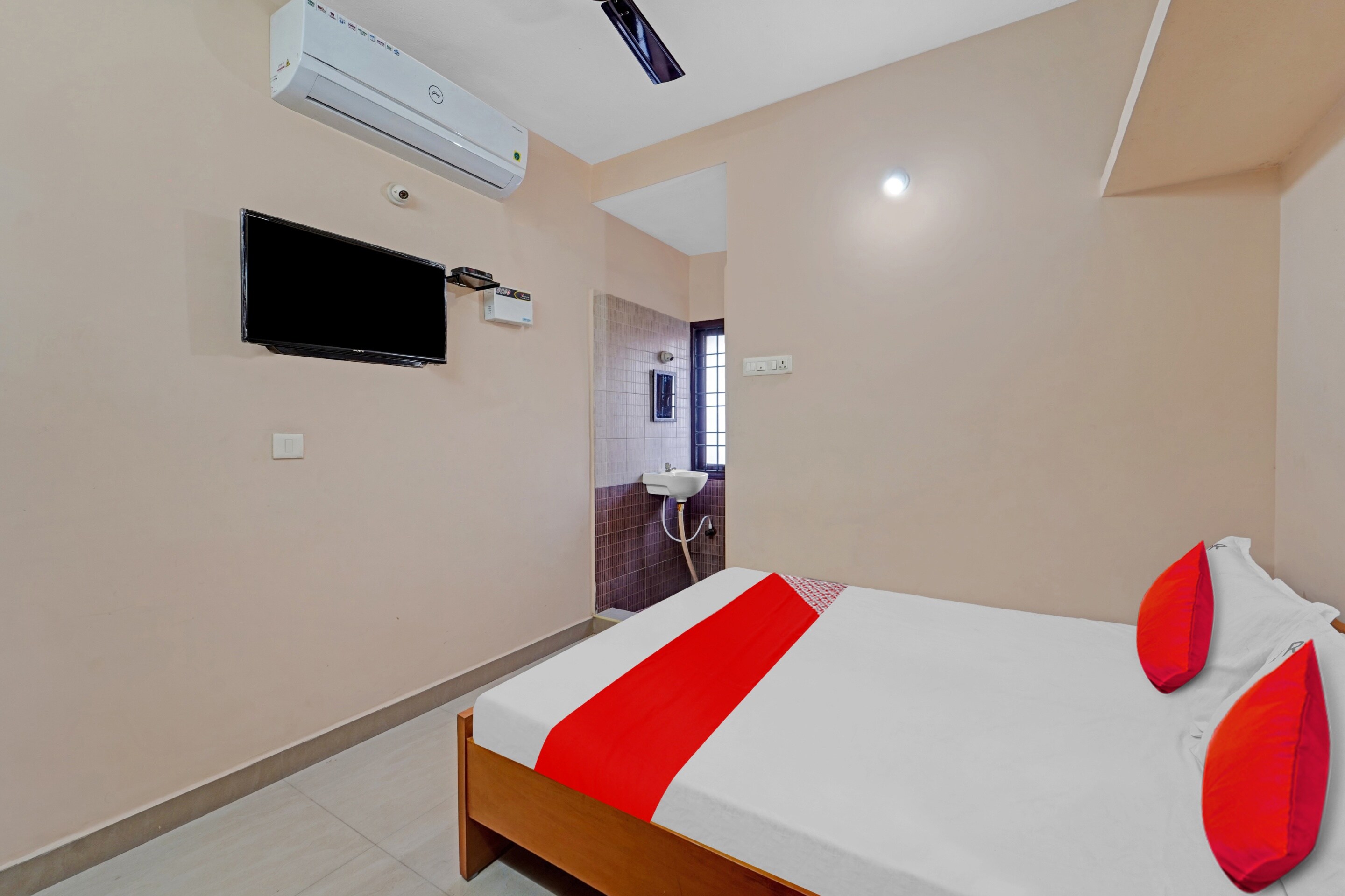 OYO Flagship 80741B Porur Residency, Flagship Chennai, Book @ ₹810 - OYO