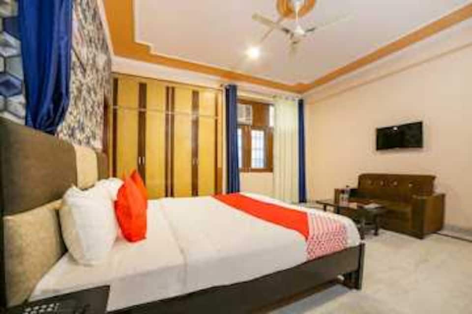 POP Crystal Cottage Near Botanic Garden of Indian Republic, POP Noida ...