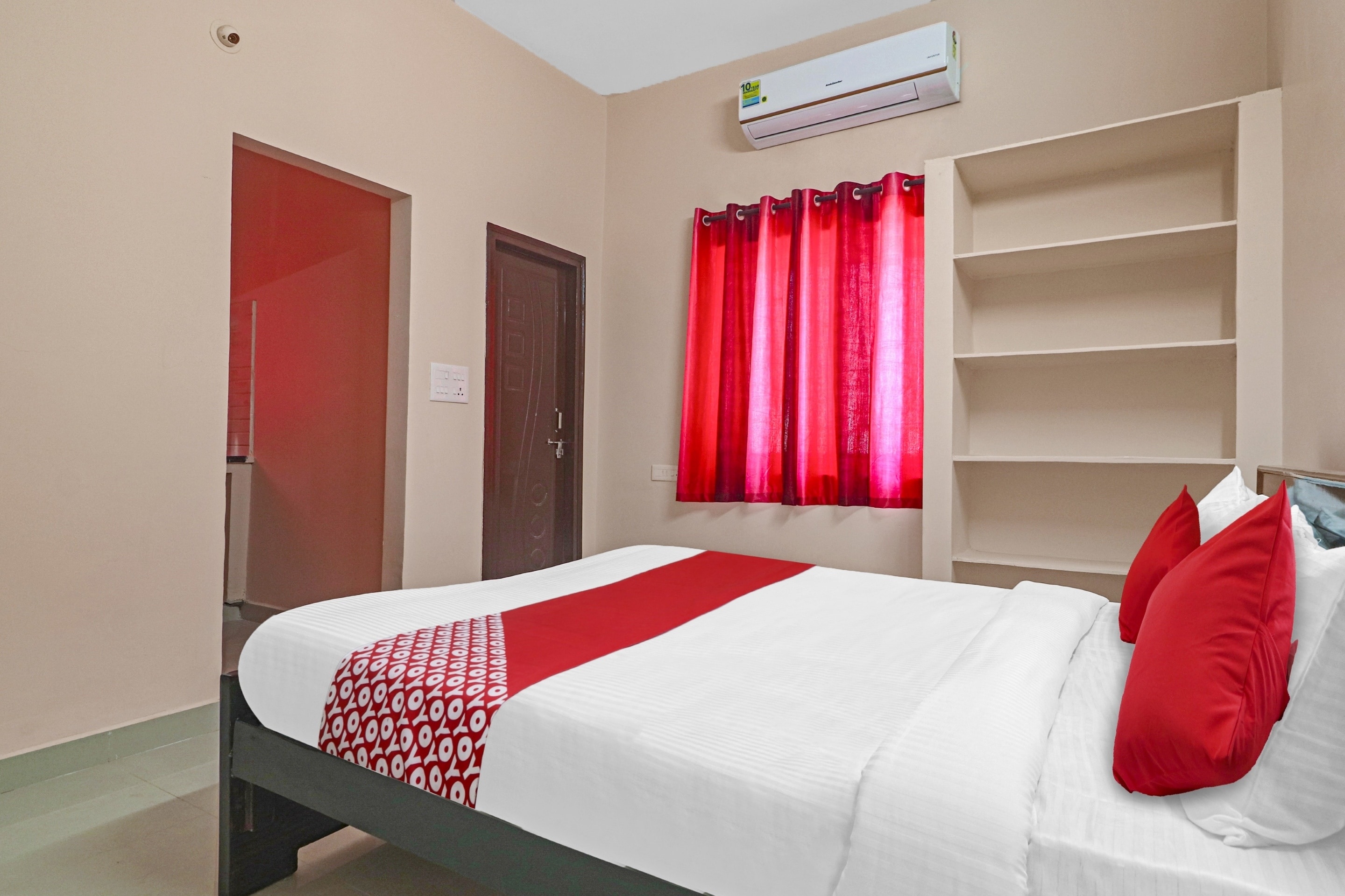 Hotel O by OYO Walk Inn Hotels, Flagship Hyderabad, Book @ ₹929 - OYO