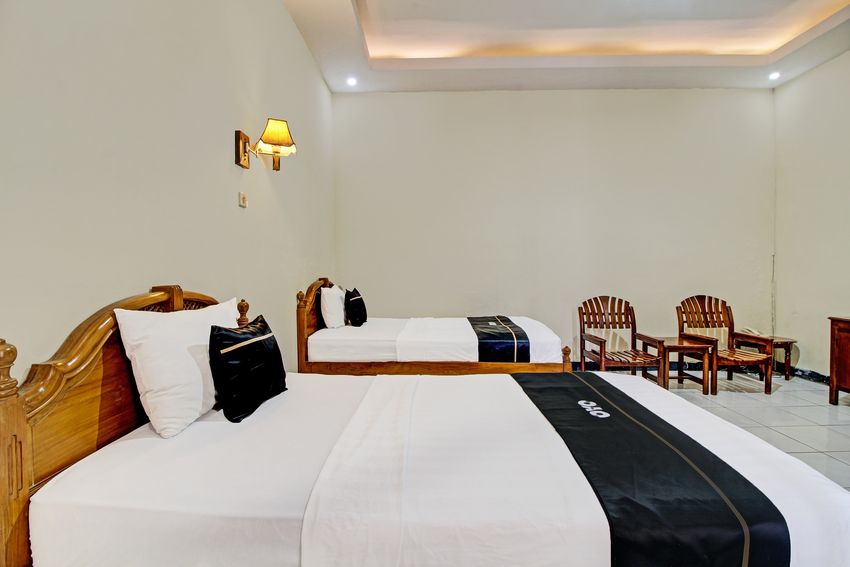 Collection O 92242 Hotel Tanjung Emas, Collection O Purwokerto, Book ...