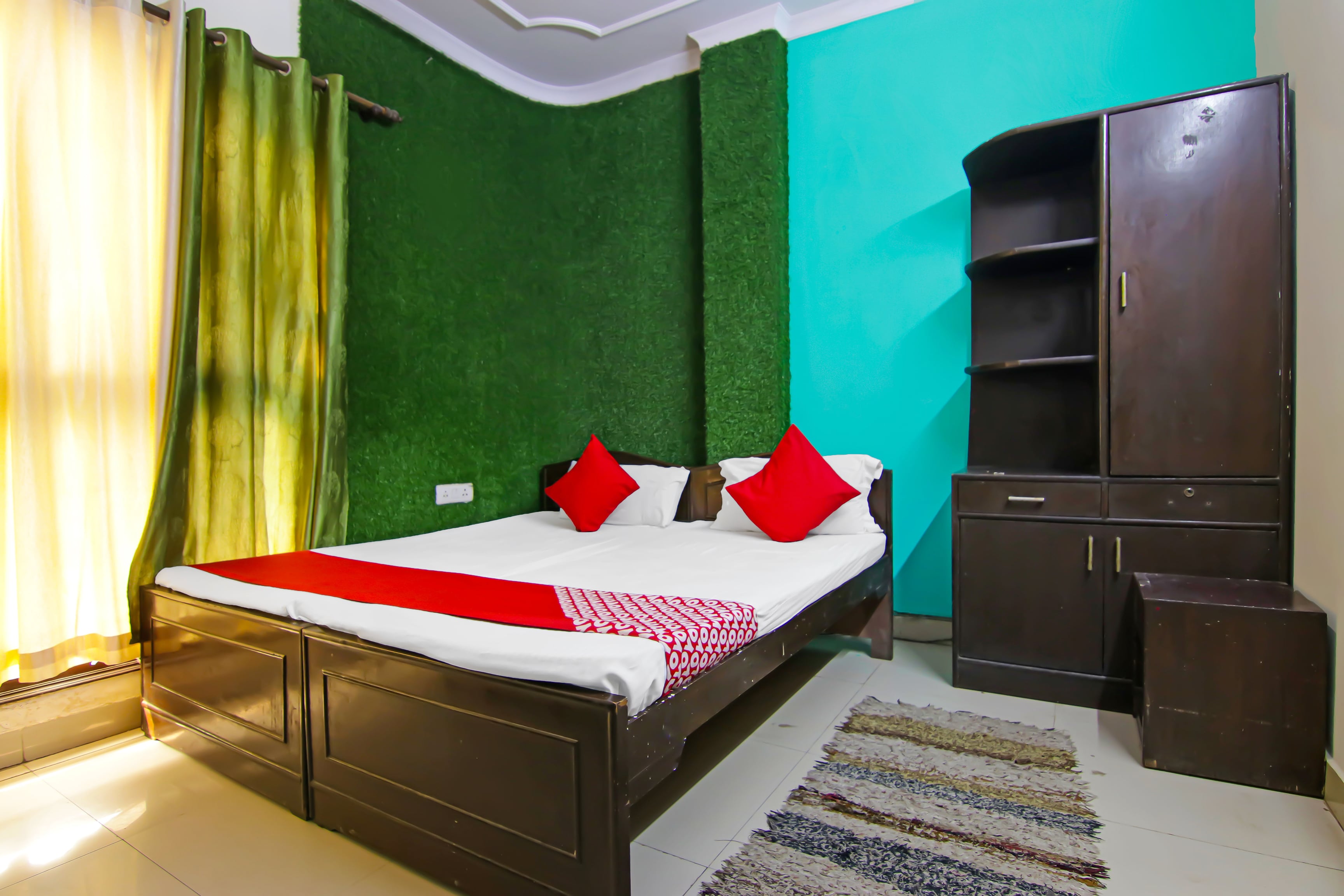 Hotel O Delhi Home Stay, Flagship Delhi, Book @ ₹775 - OYO