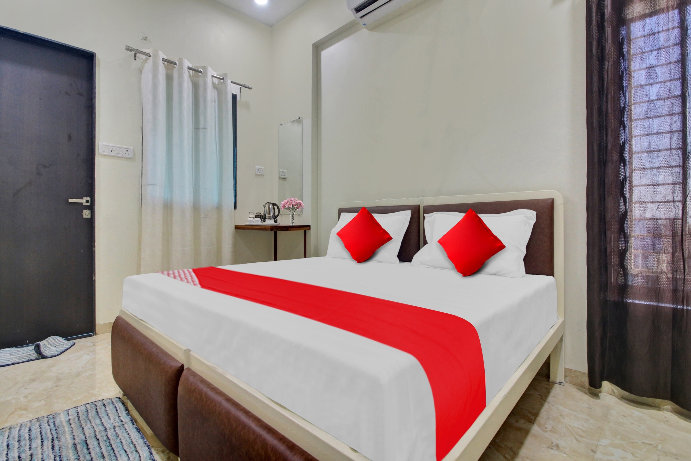 Flagship Hotel Orbit Inn, Flagship Nagpur, Book @ ₹782 - OYO
