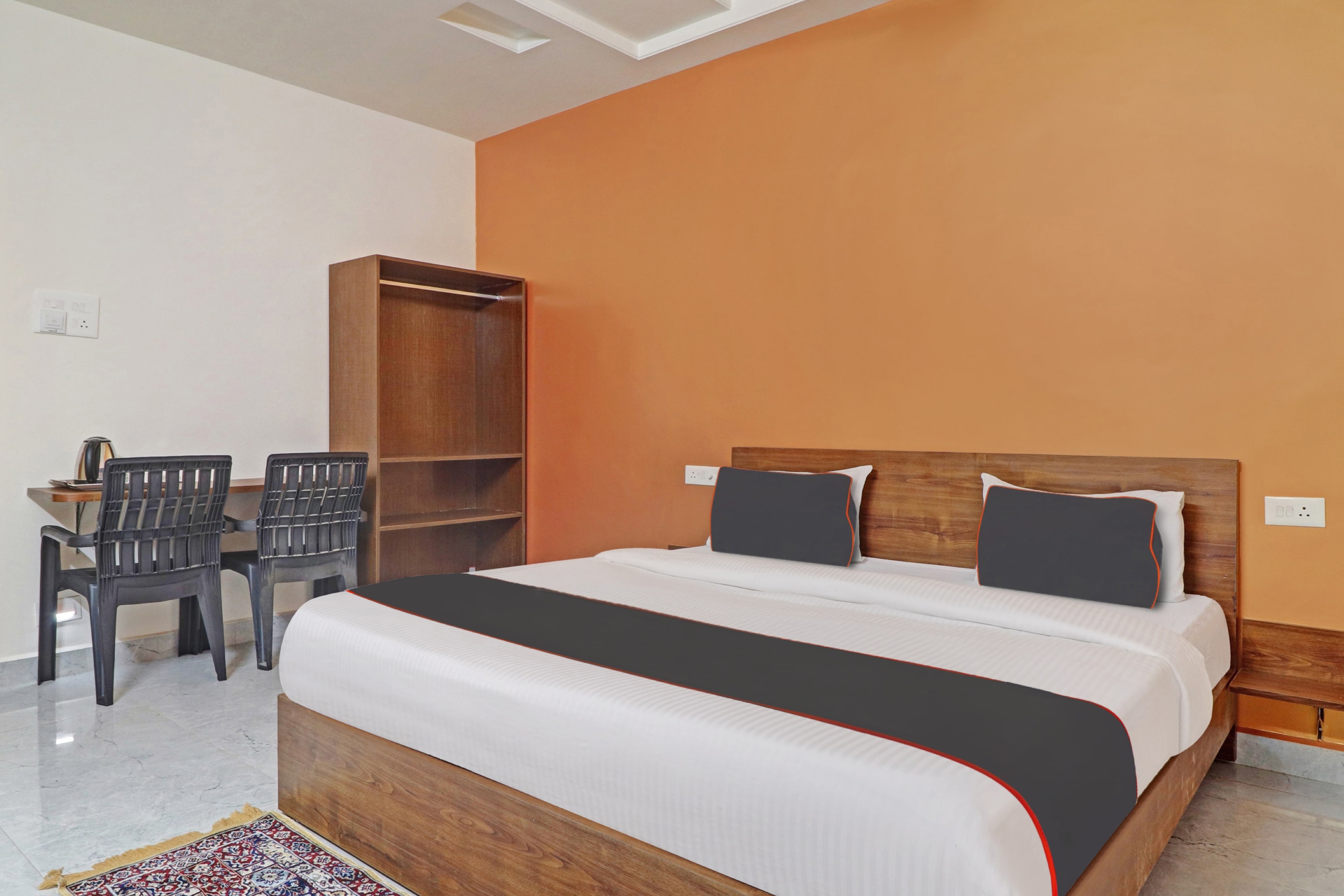 Collection O GOLDEN HITECH HOTEL, Collection O Hyderabad, Book @ ₹1769 ...