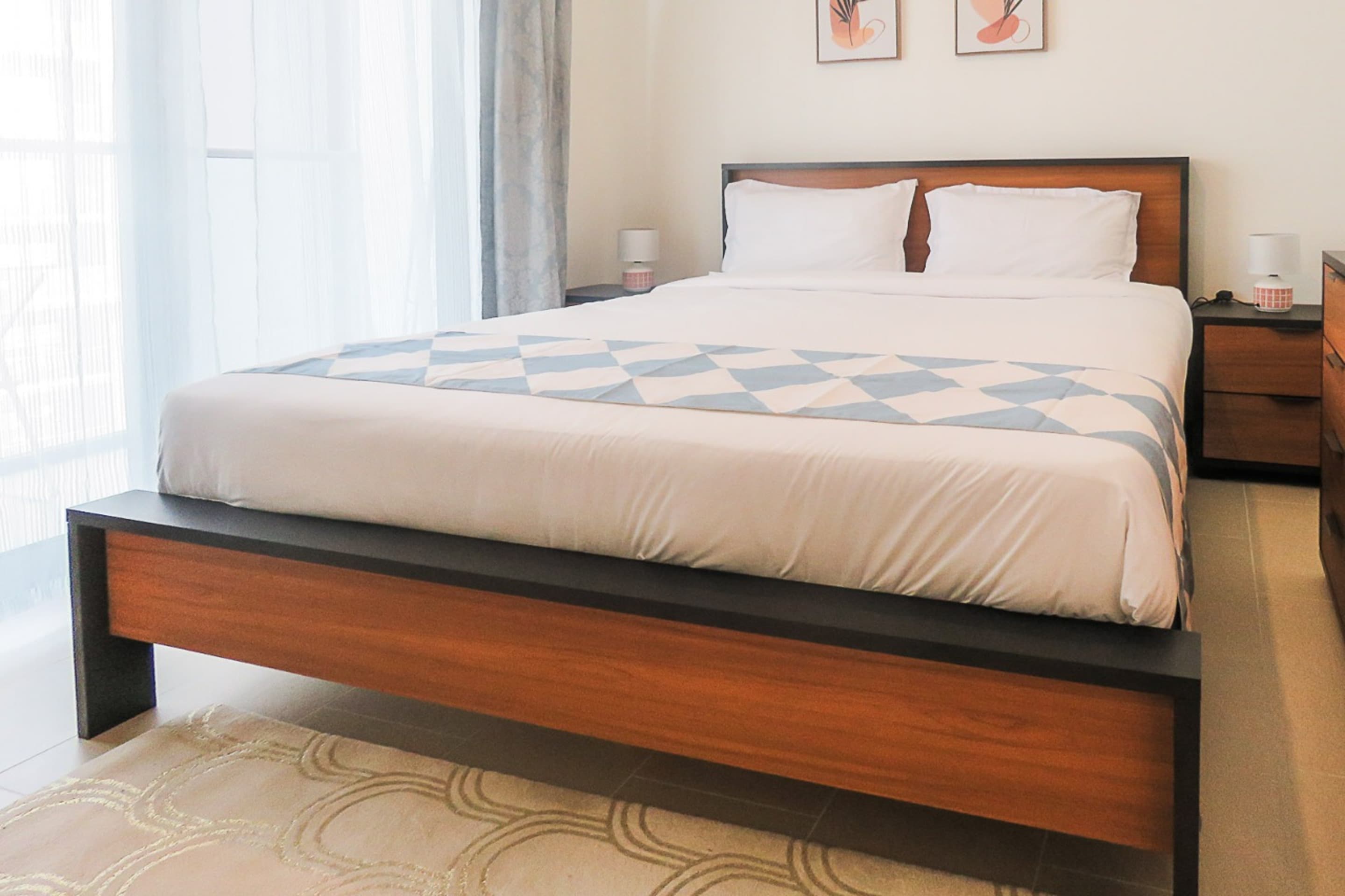 Super OYO 1044 Home Ajmal Sarah tower 1 Bedroom, Home Dubai, Book ...