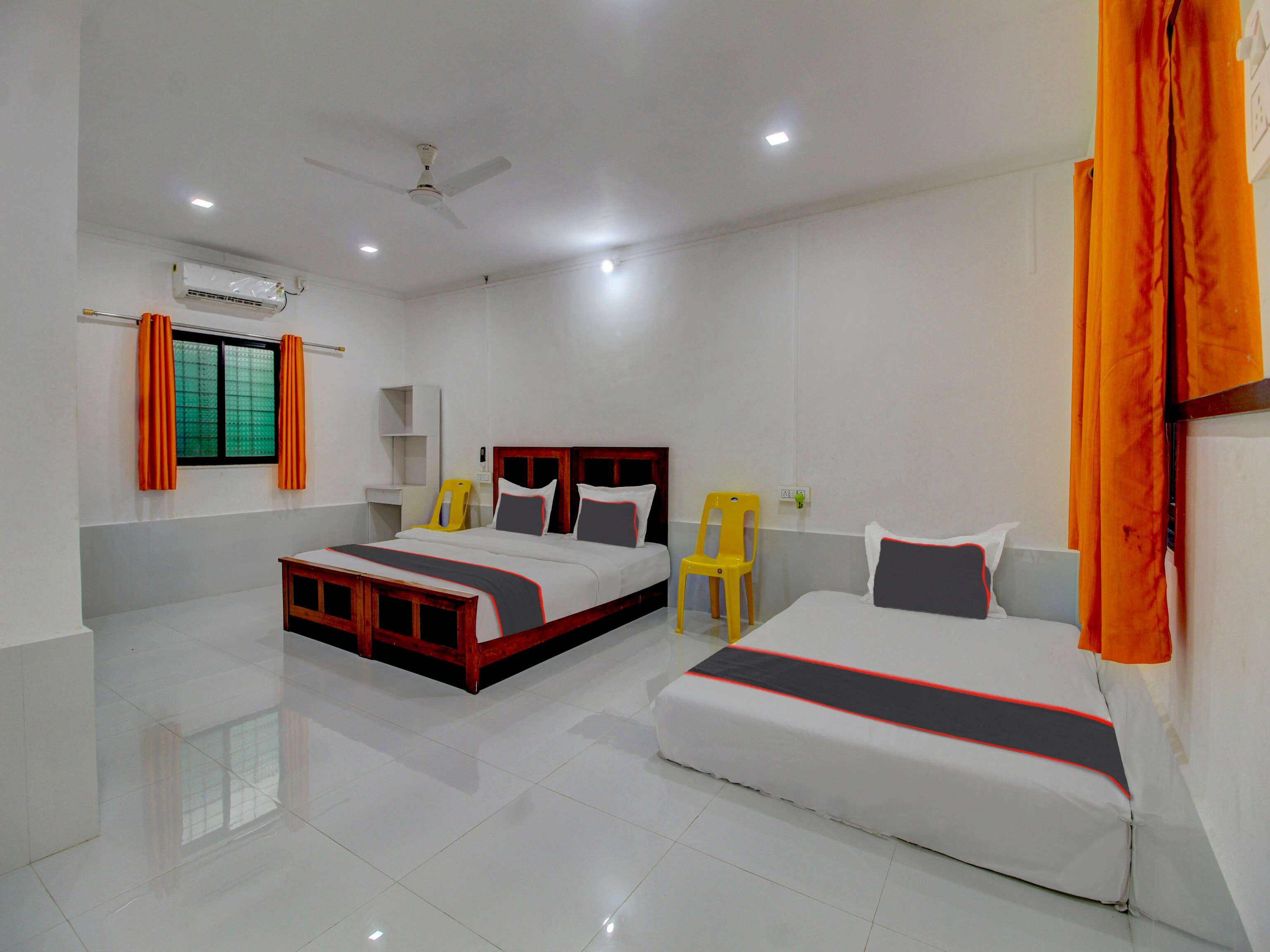 Super OYO Collection O Homely Stays Resort, Collection O Pune, Book ...