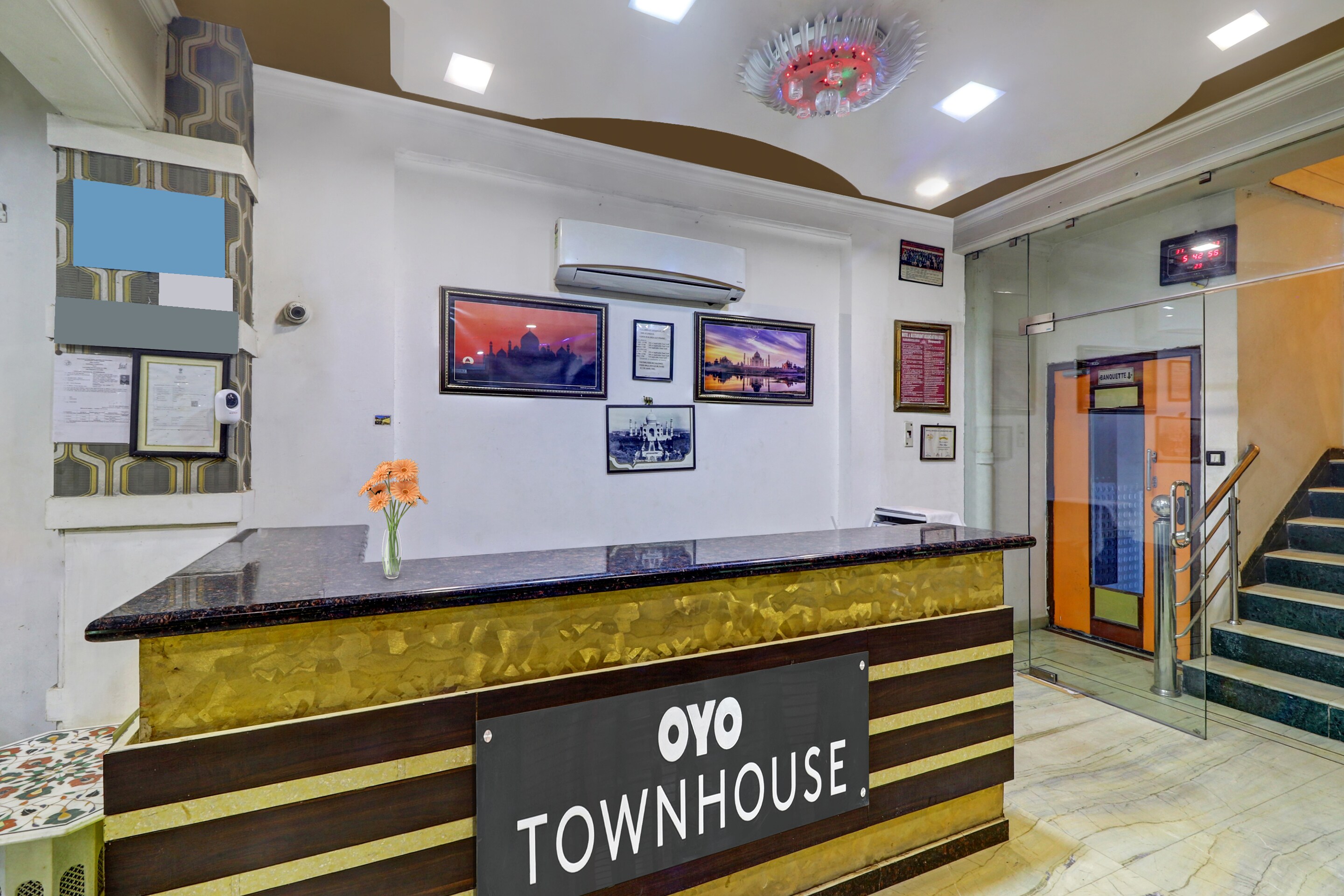 Townhouse Hotels in Runkata, Agra Starting @ ₹779 - Upto 71% OFF on 4 ...