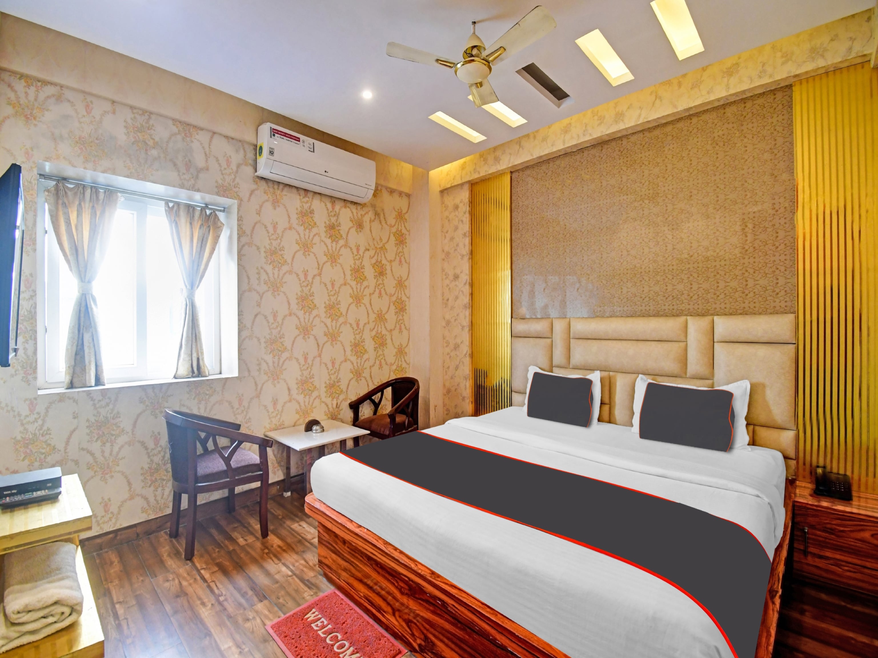 Collection O 81138 Sk Hotel, Collection O Kolkata, Book @ ₹670 - OYO