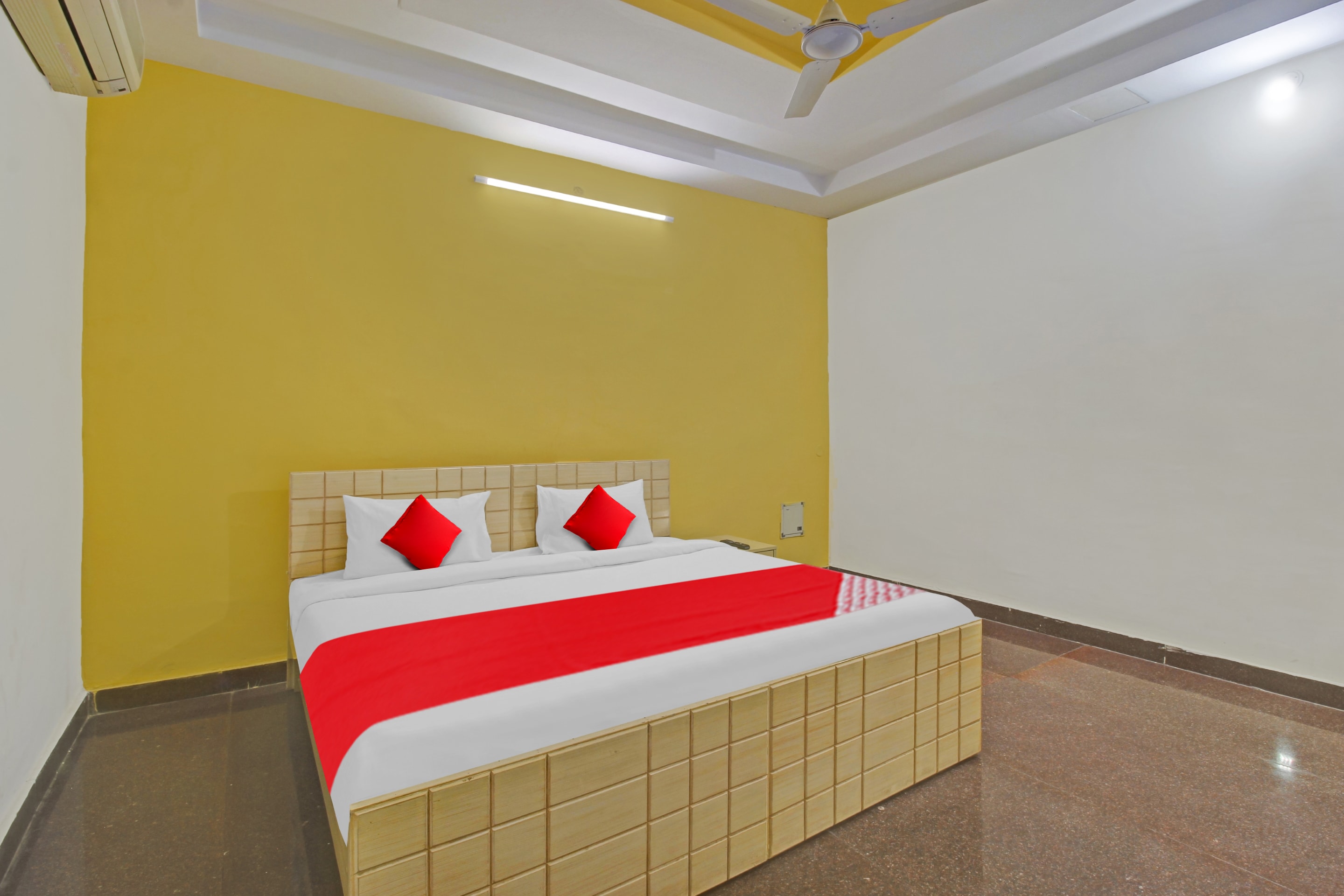 OYO Flagship Hotel Motherland, Flagship Hyderabad, Book @ ₹1095 - OYO