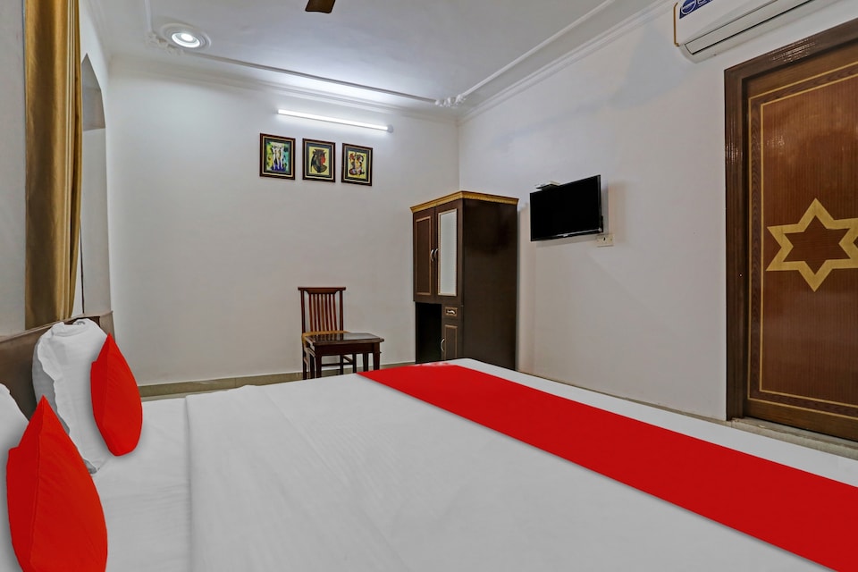 OYO Flagship Premium rooms, Flagship Delhi, Book @ ₹724 - OYO