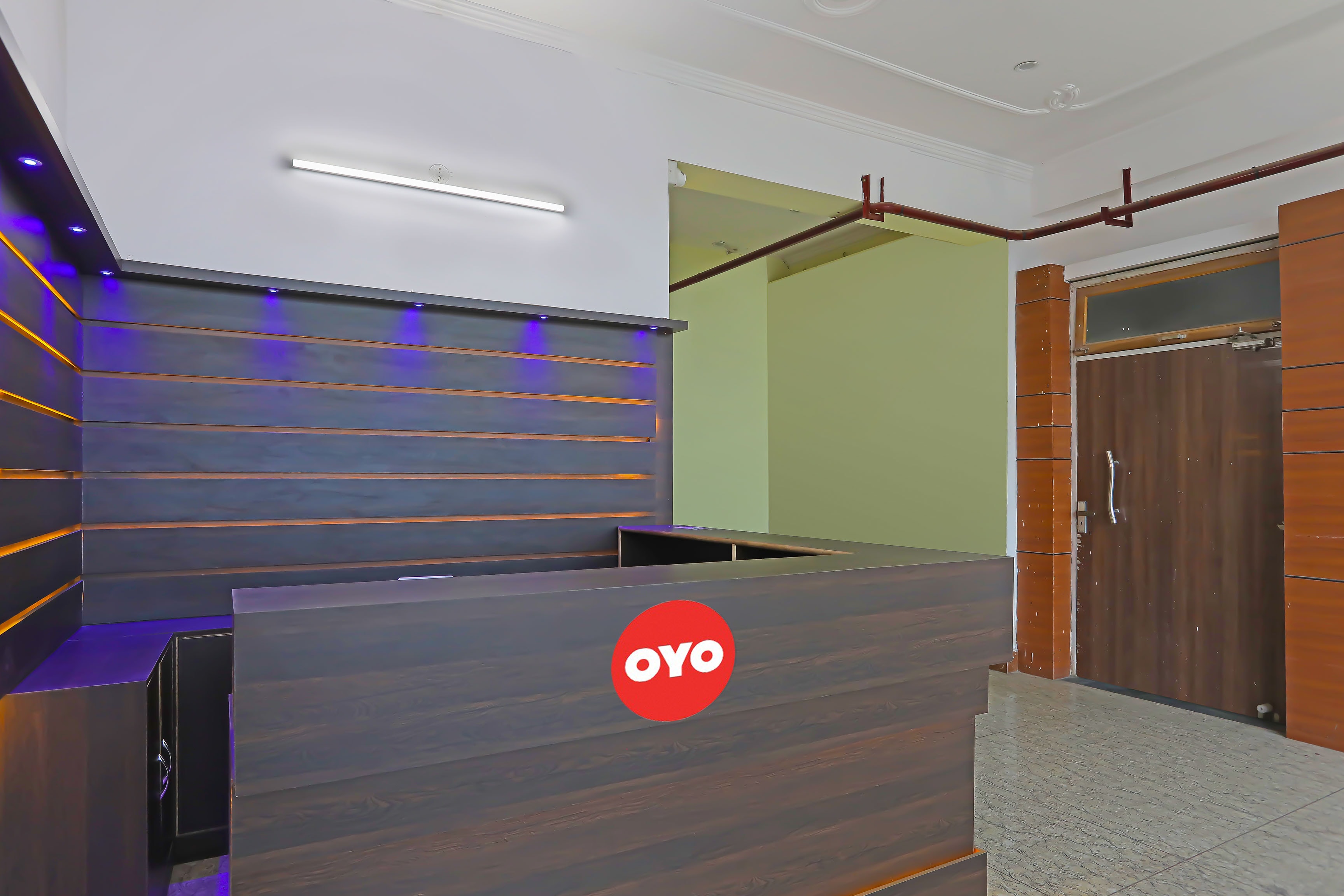 Hotel O Mannu Grand, Flagship Kanpur, Book @ ₹792 - OYO