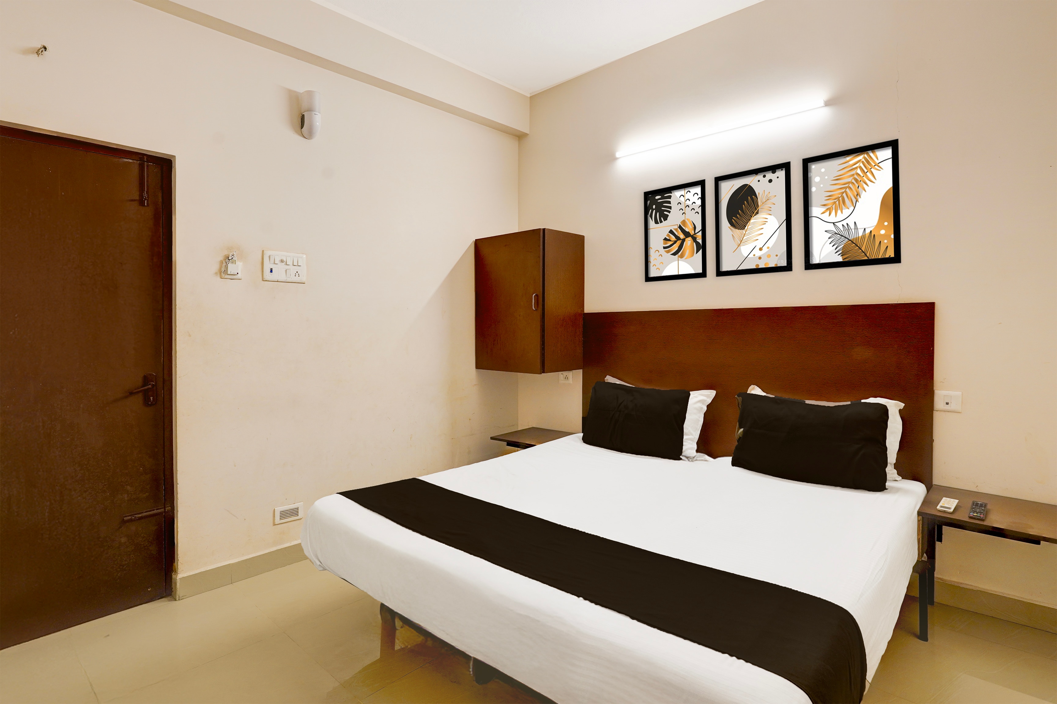 Flagship Hotels in Taramani, Chennai Starting @ ₹728 - Upto 78% OFF on ...