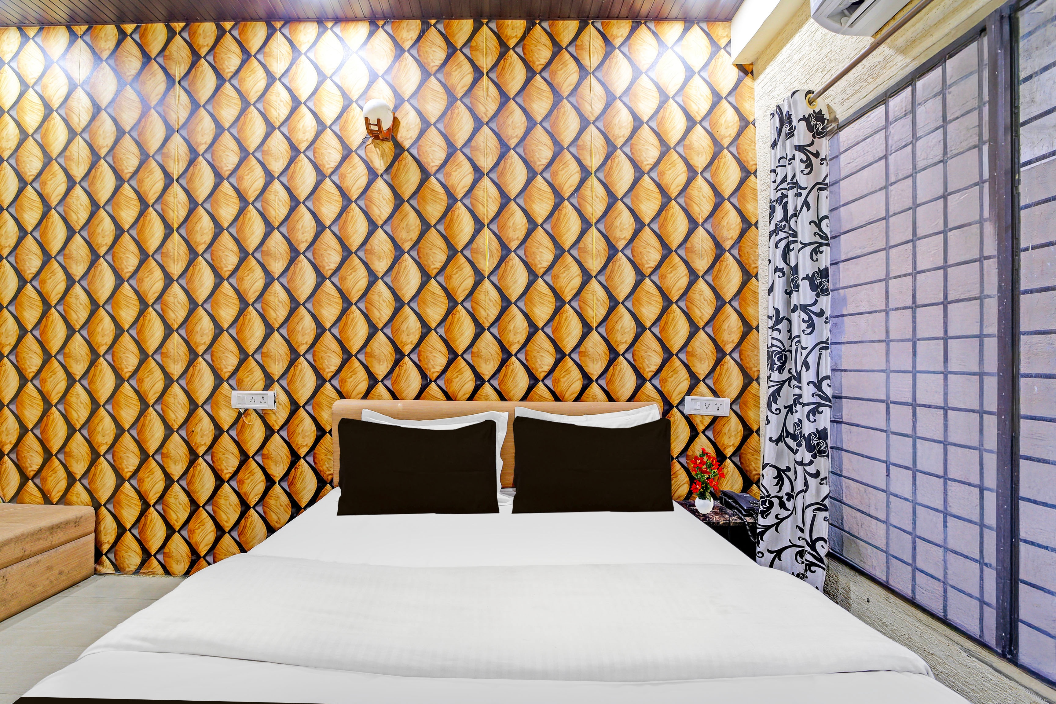 Hotel O Rohit Nagar Near Janki Hospital, Flagship Bhopal, Book @ ₹1020 ...