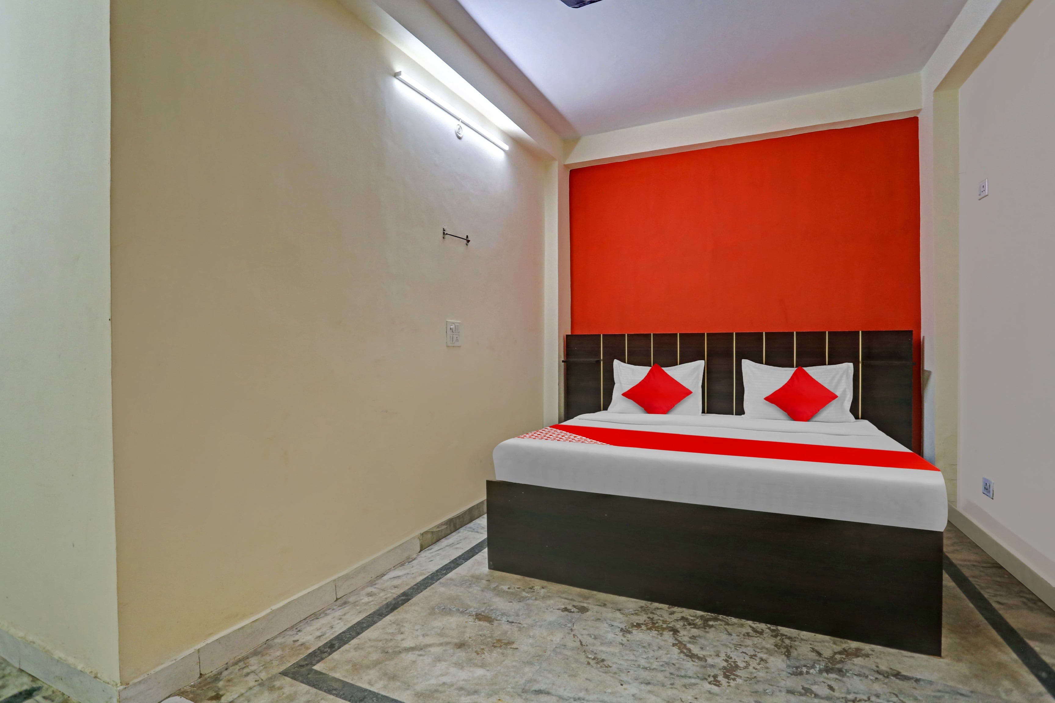 OYO Flagship Hotel Elite Inn, Flagship Delhi, Book @ ₹634 - OYO