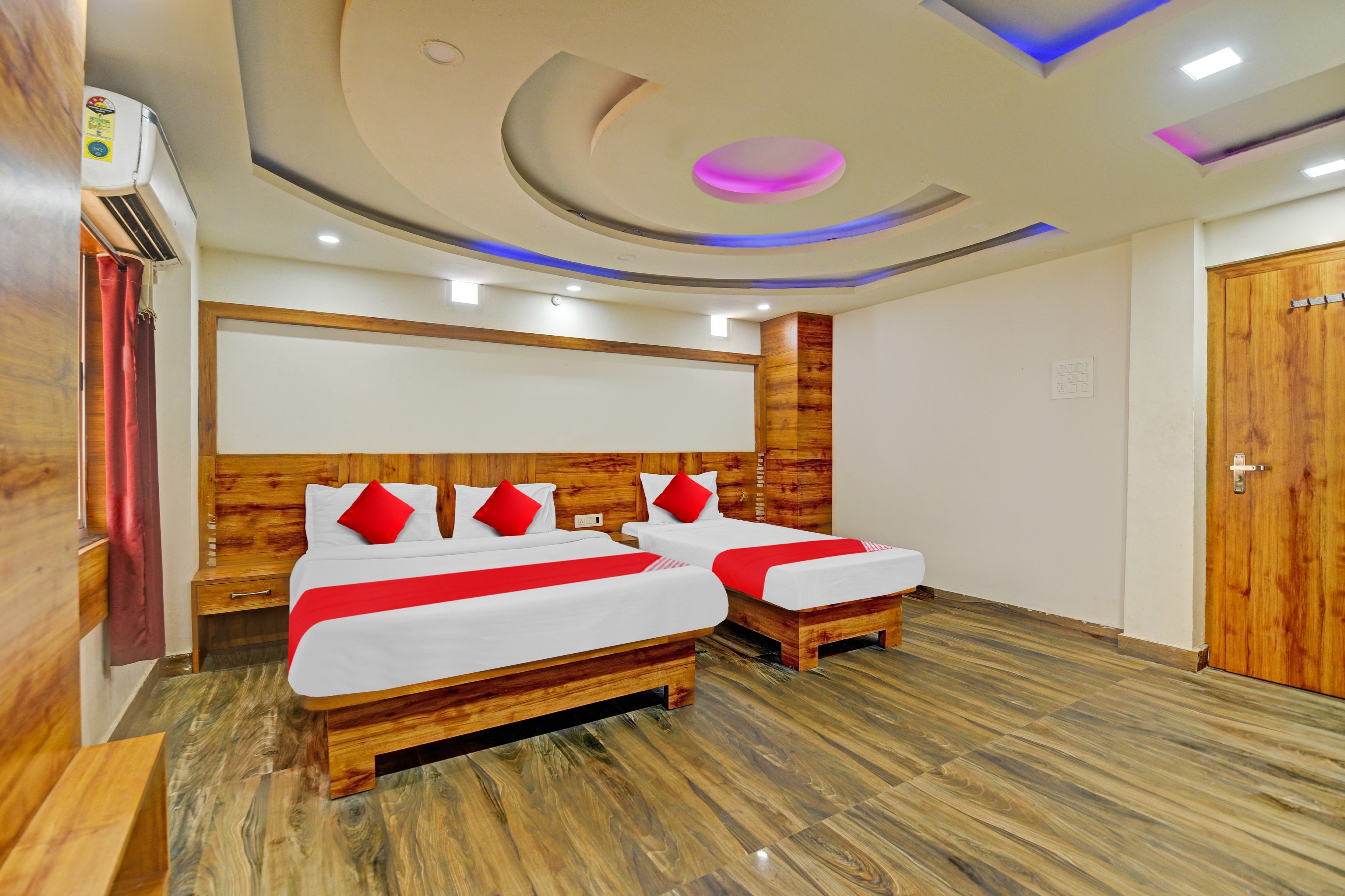 Super Hotel O OXY SHIVANI RESIDENCY, Flagship Ranchi, Book @ ₹769 - OYO