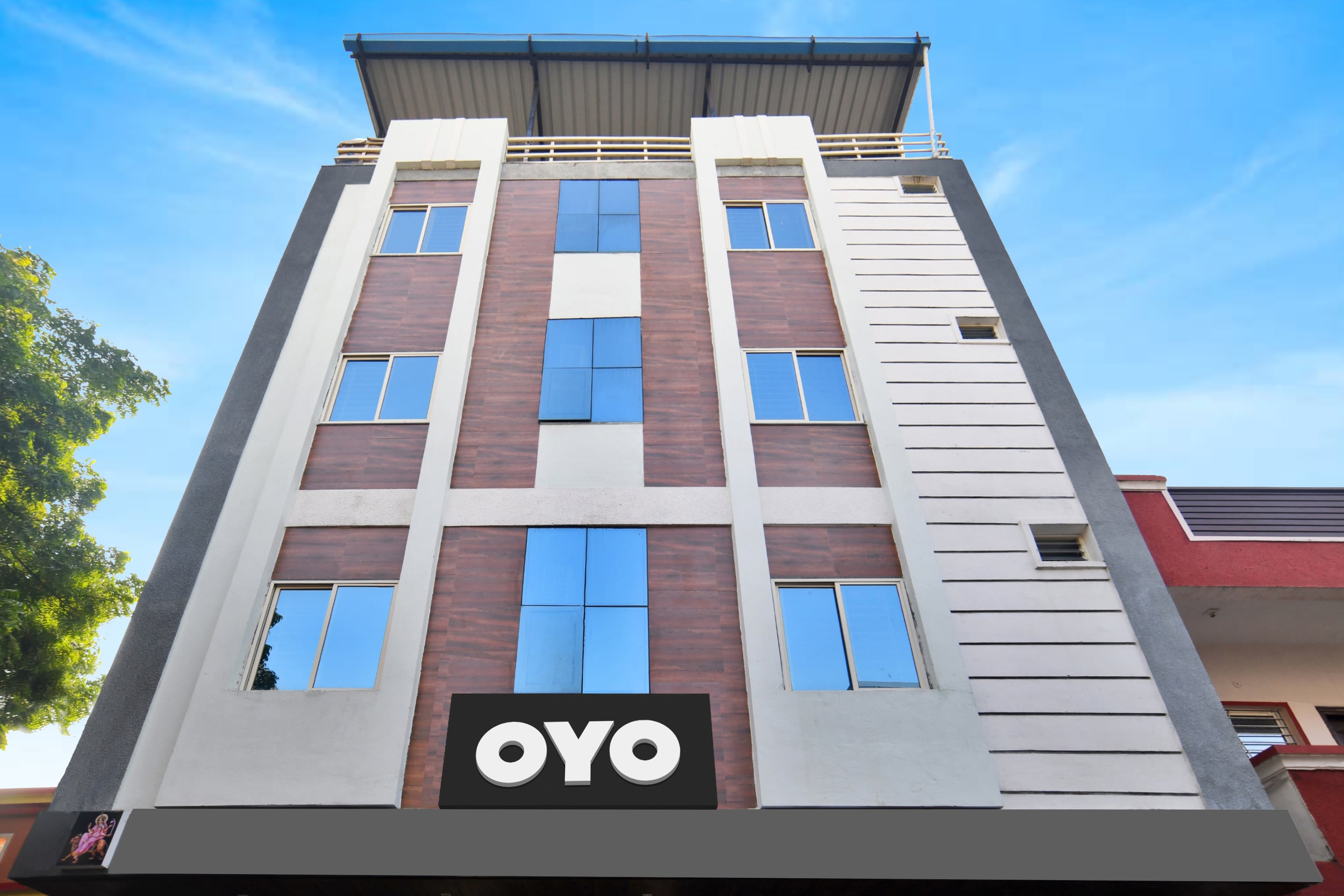 Hotel O Sudipti Resort, Flagship Indore, Book @ ₹784 - OYO