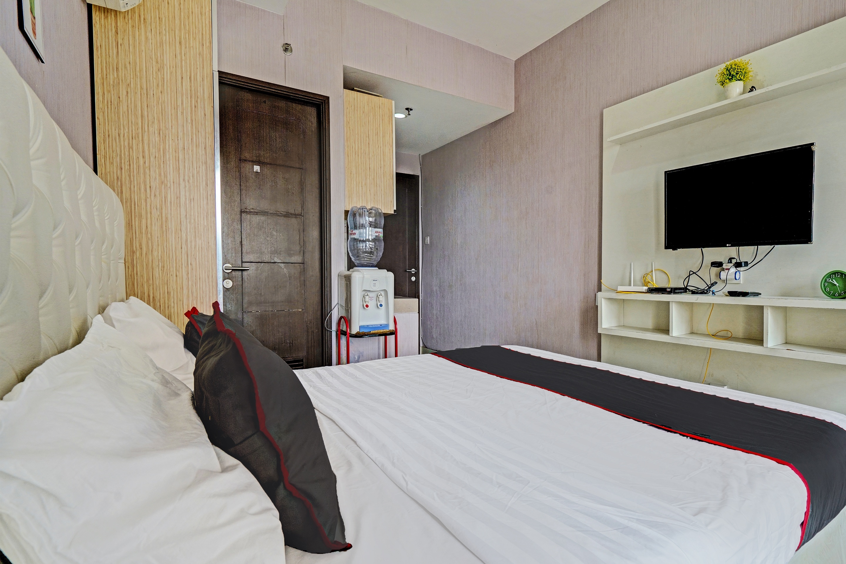 OYO Life 92548 M-square Apartment By Lins Pro, OYO Living Bandung, Book ...