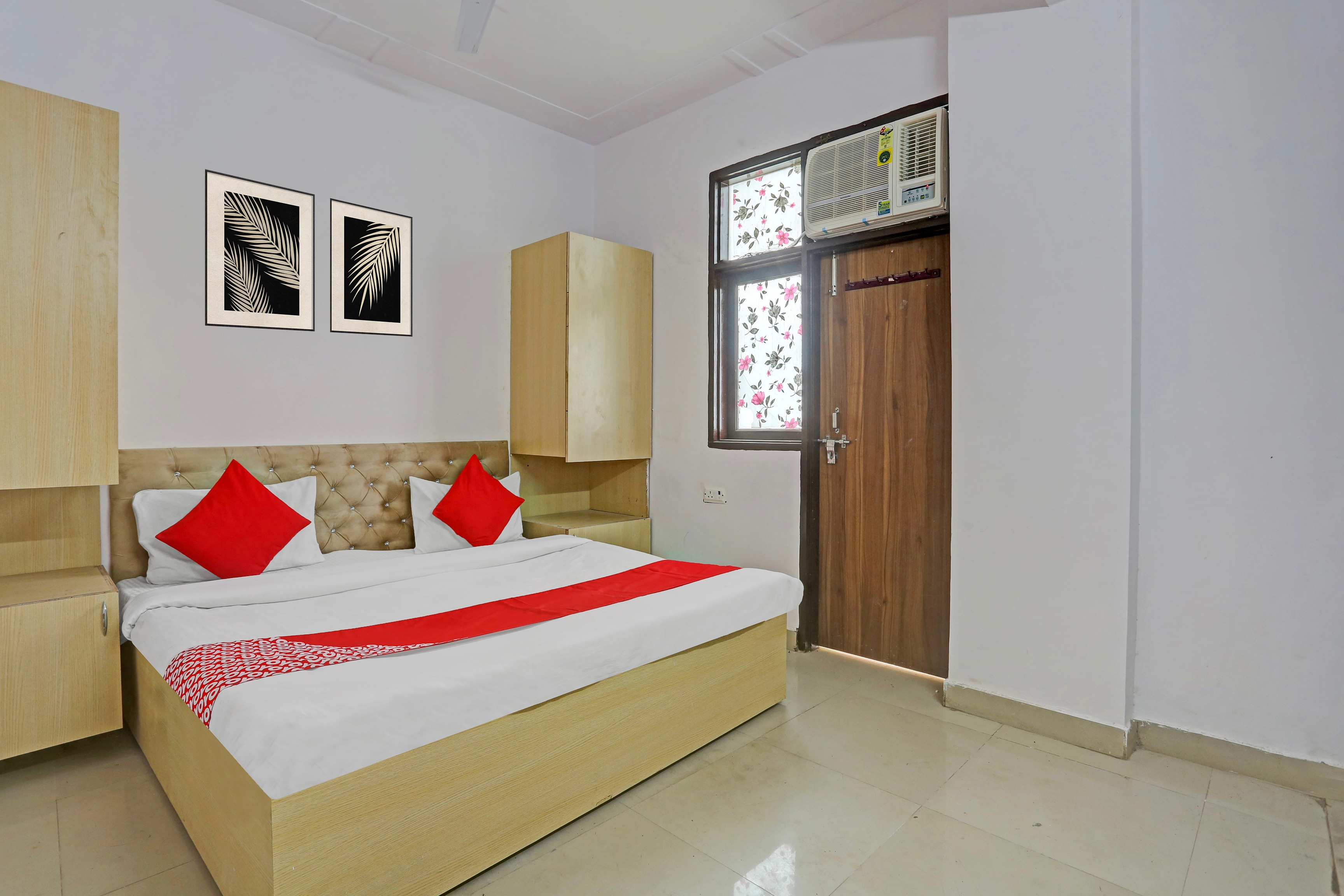 OYO Flagship 813193 Av Homes Cybercity , Flagship Gurgaon, Book @ ₹1072 - OYO